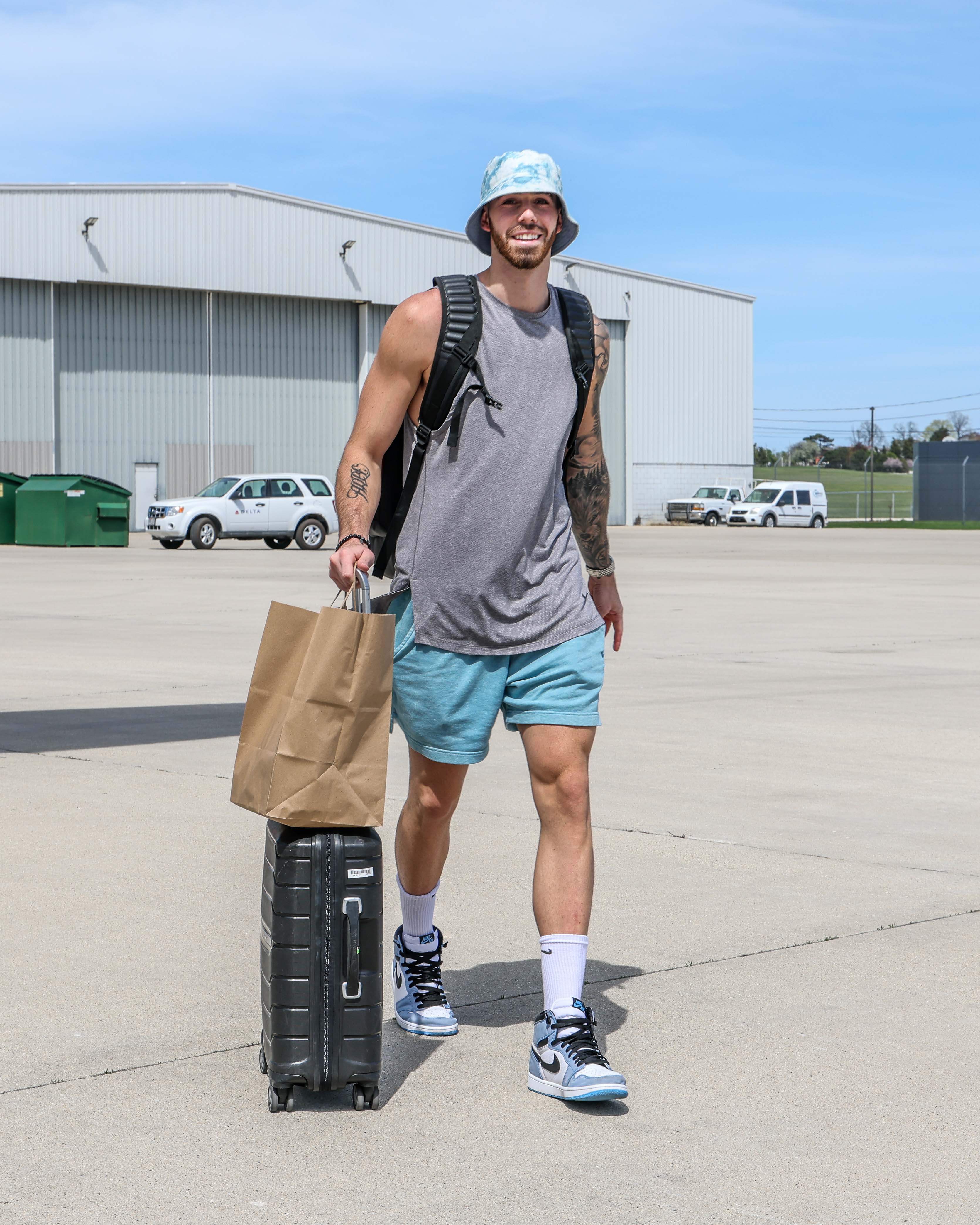 In Photos: Bucks travel back to Boston for Game 7 Photo Gallery | NBA.com