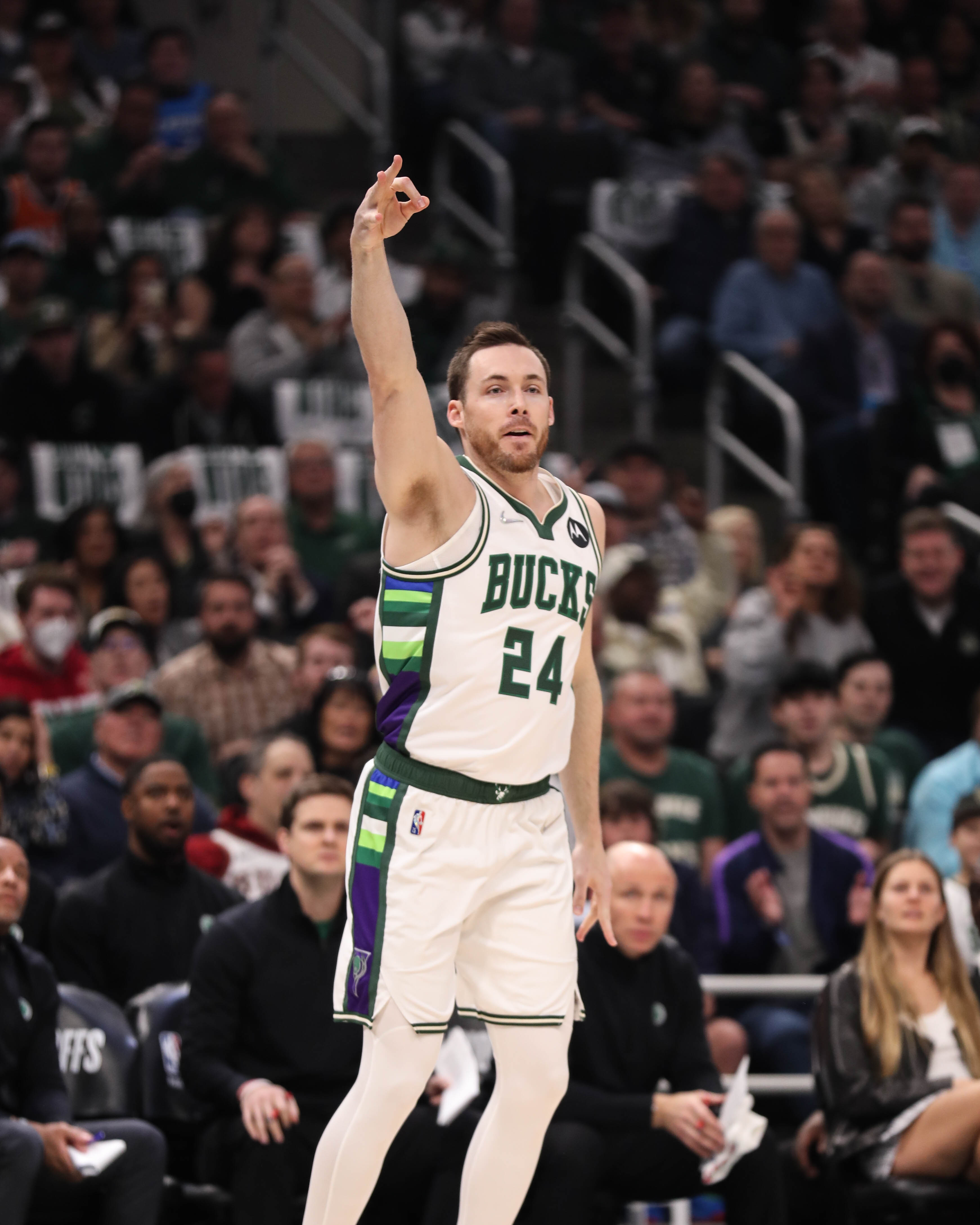 In Photos: Pat Connaughton's season Photo Gallery | NBA.com