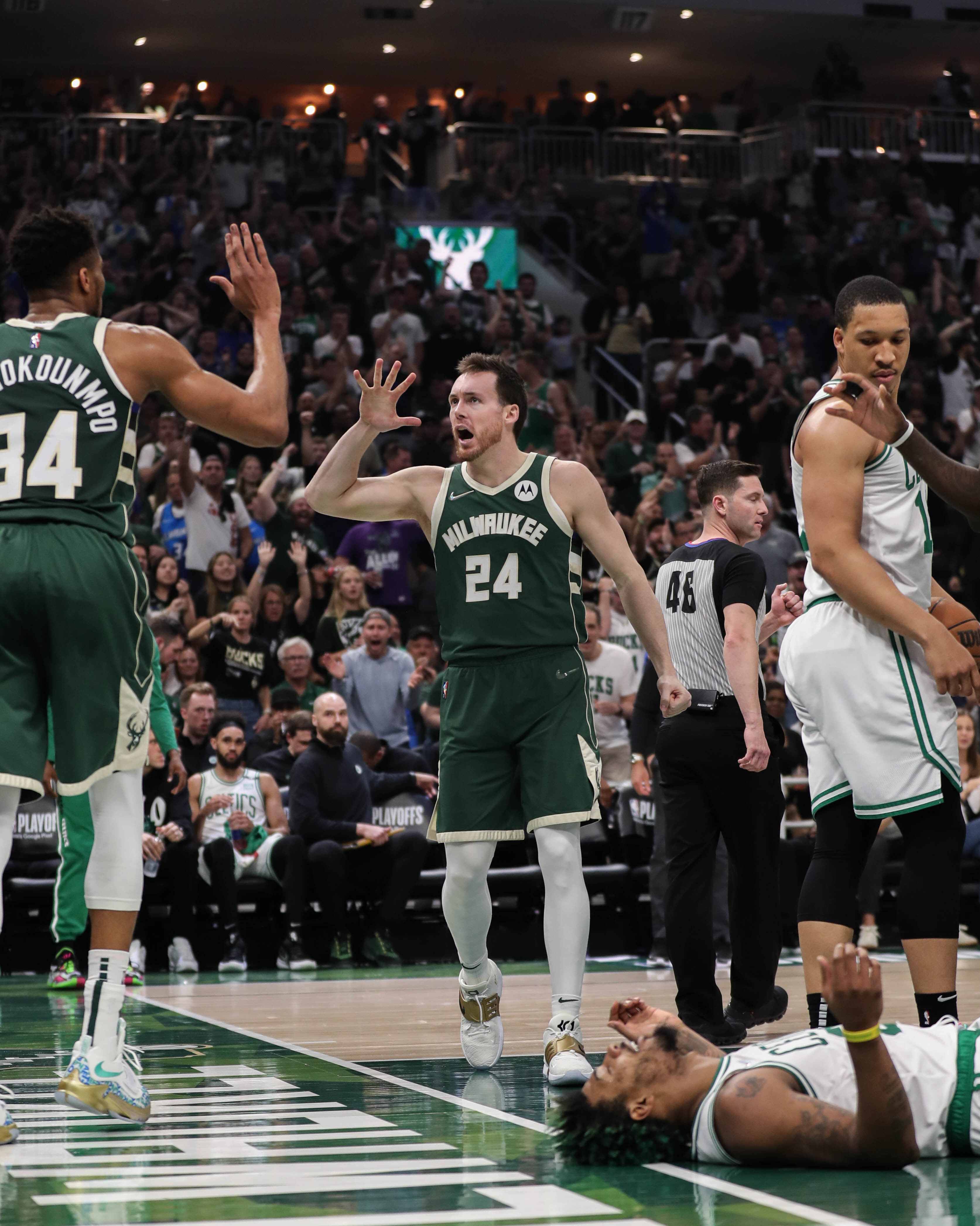 In Photos: Pat Connaughton's season Photo Gallery | NBA.com