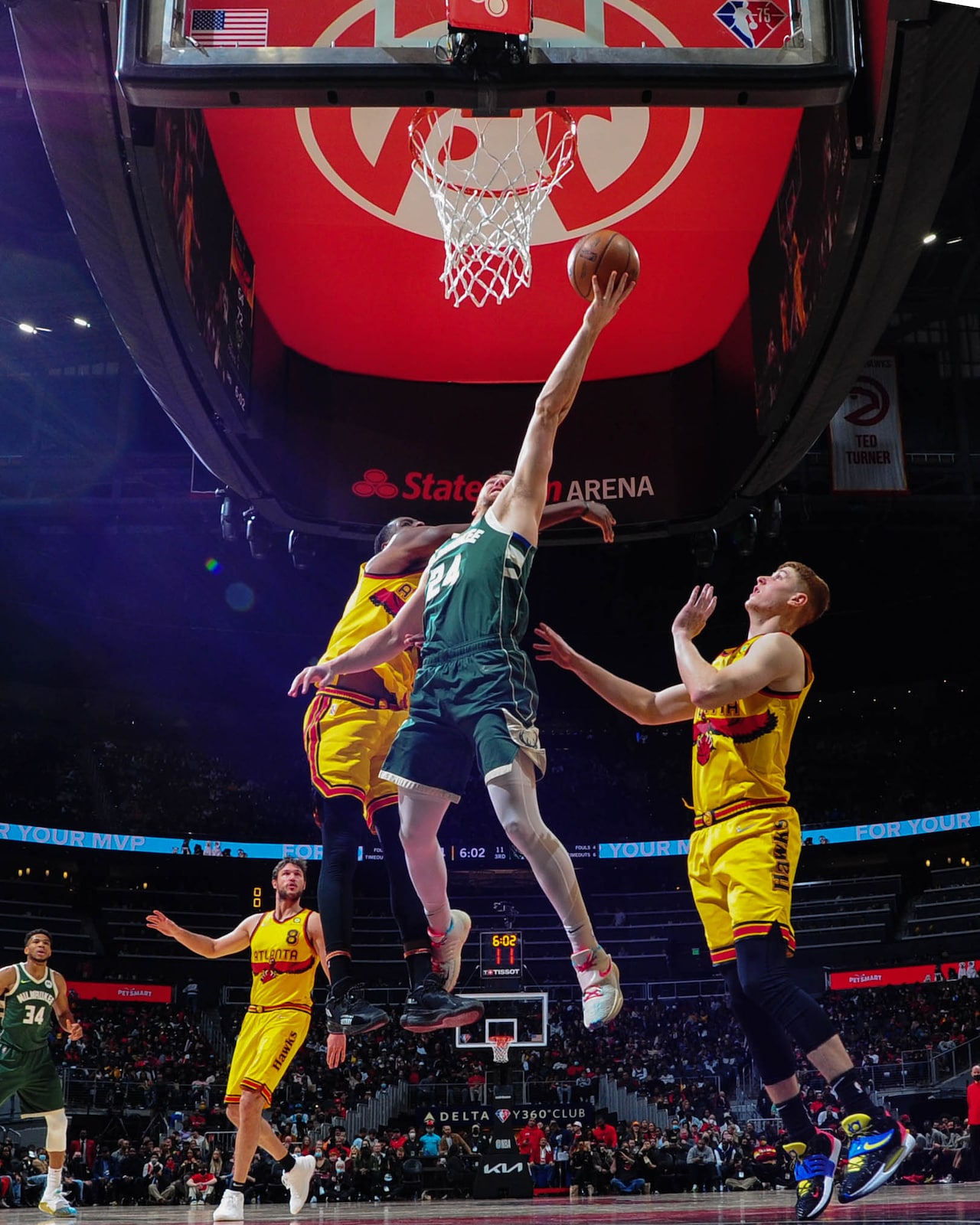 In Photos: Pat Connaughton's season | Milwaukee Bucks