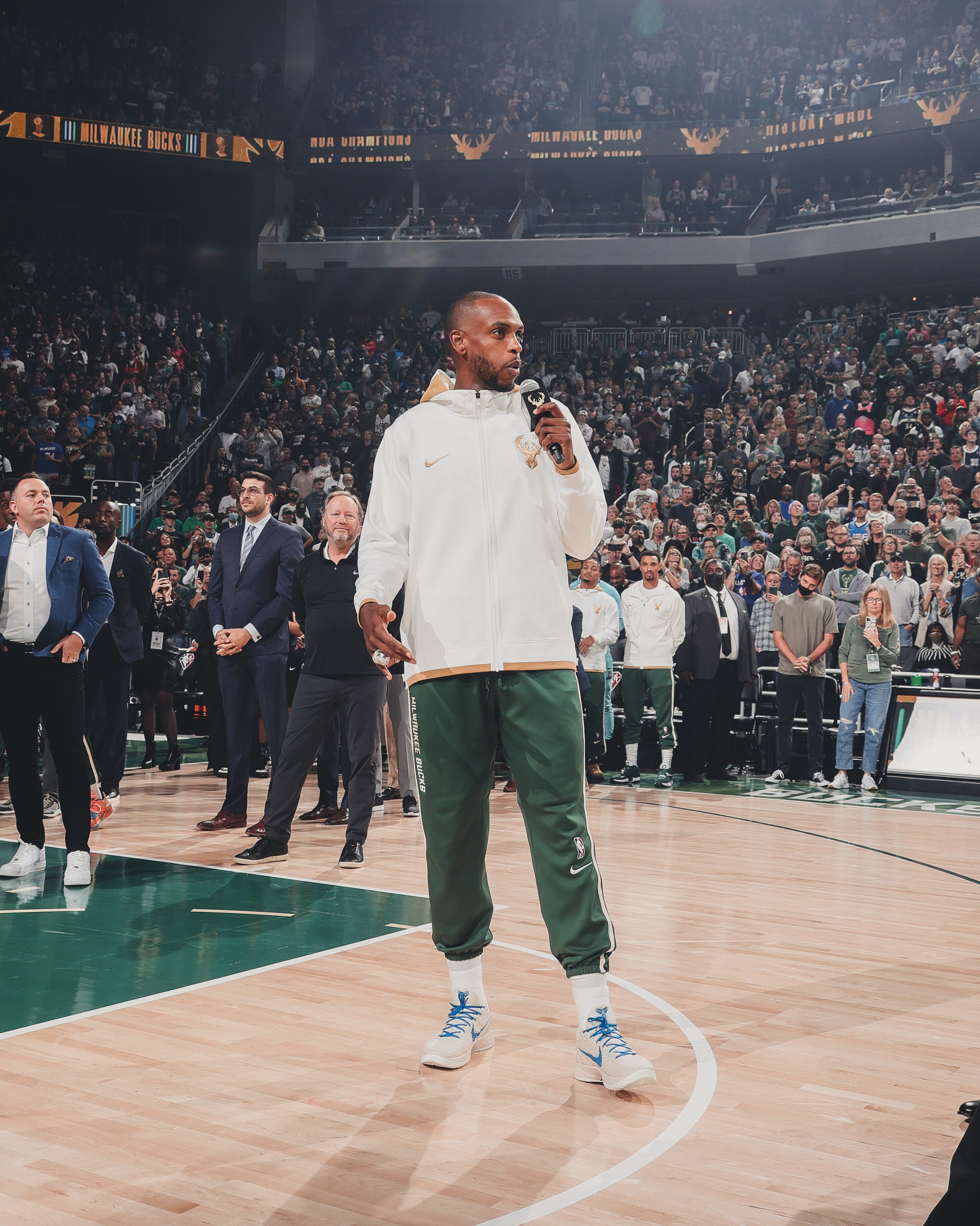 In Photos: Best of Khris Middleton Photo Gallery | NBA.com