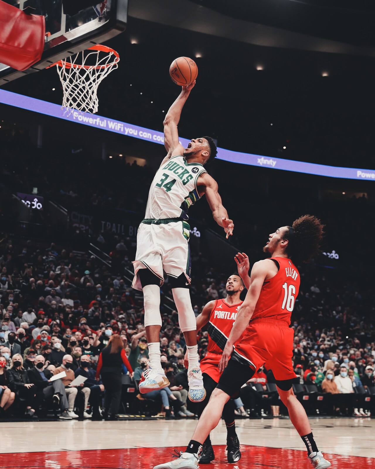 In Photos: Best Dunk Photos of the Season | Milwaukee Bucks
