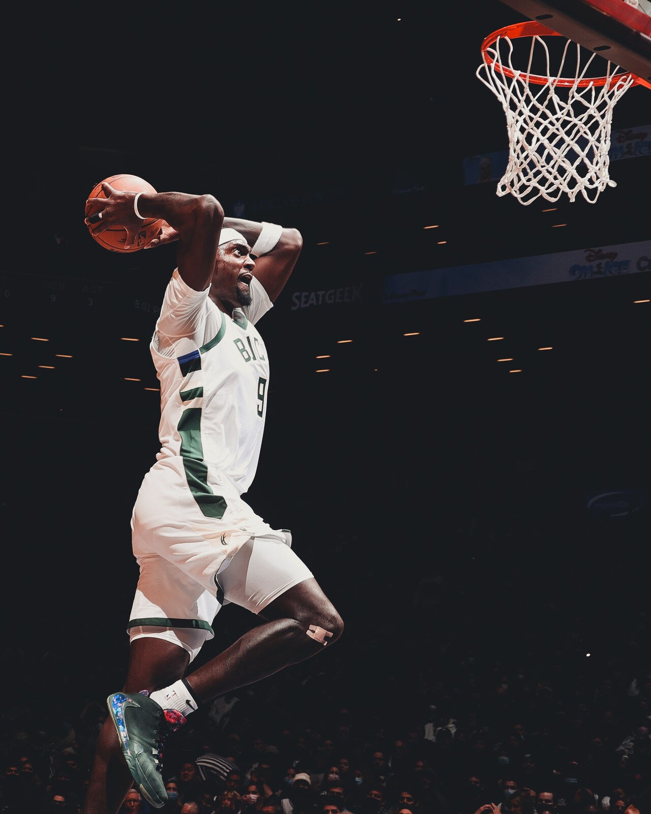 In Photos: Best Dunk Photos of the Season | Milwaukee Bucks