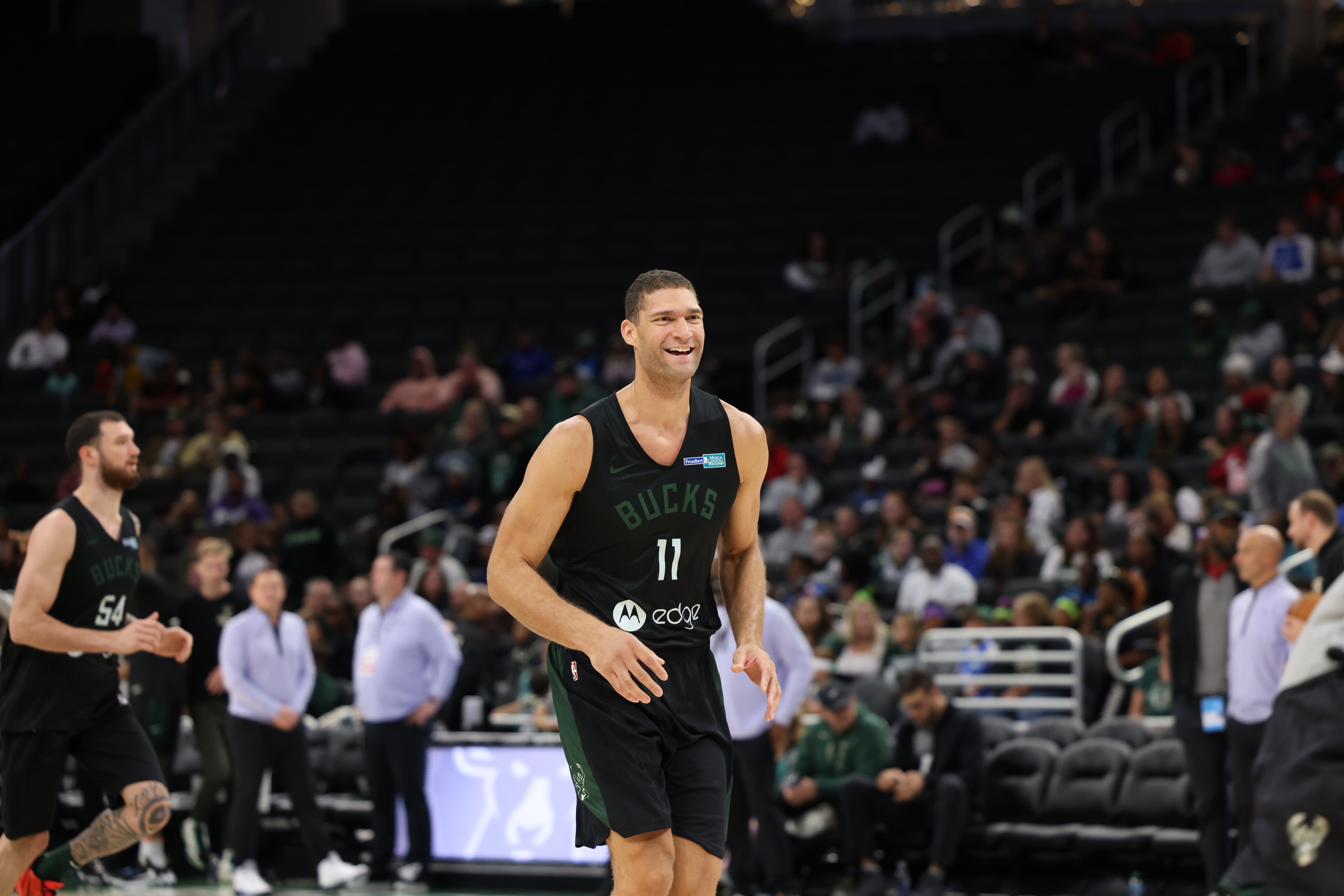 In Photos: Bucks Host Open Scrimmage For The Fans Photo Gallery | NBA.com