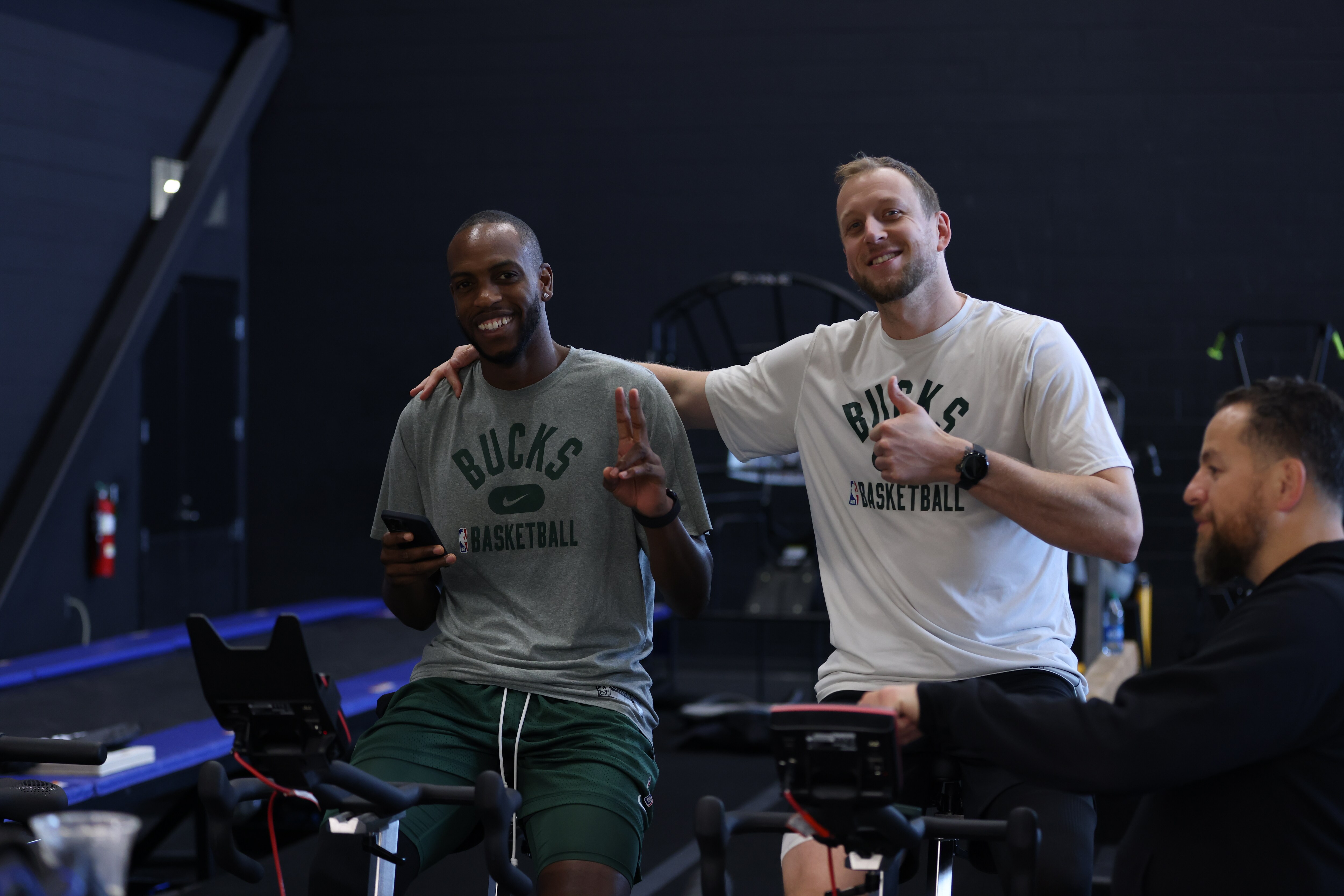 In Photos: Bucks final practices ahead of Opening Night Photo Gallery ...