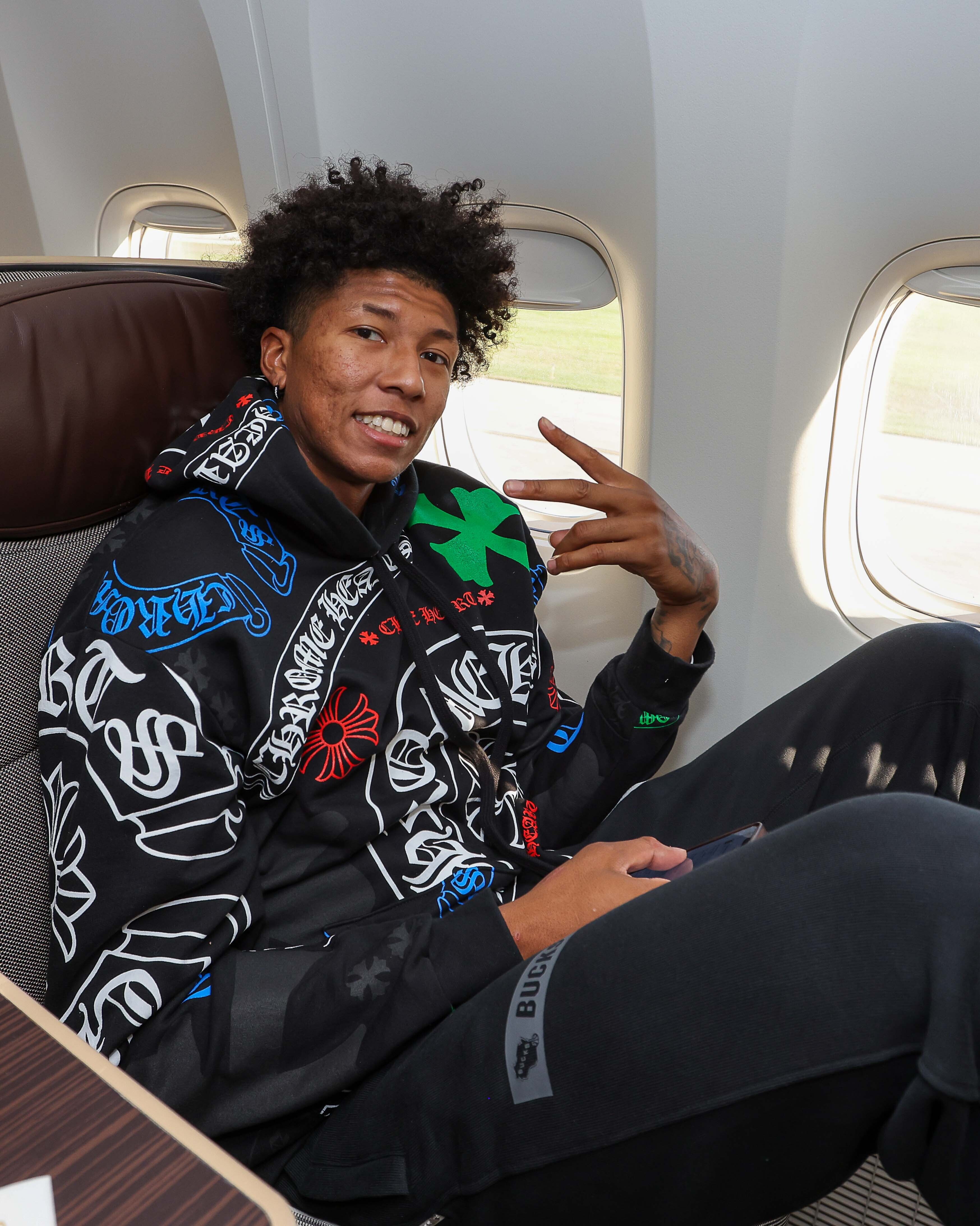 In Photos: Bucks Travel To Abu Dhabi Photo Gallery | NBA.com