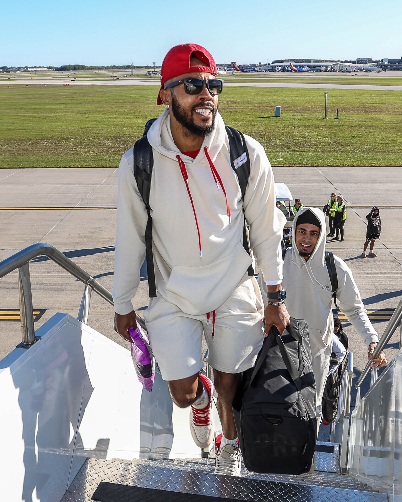 In Photos: Bucks Travel To Abu Dhabi | Milwaukee Bucks