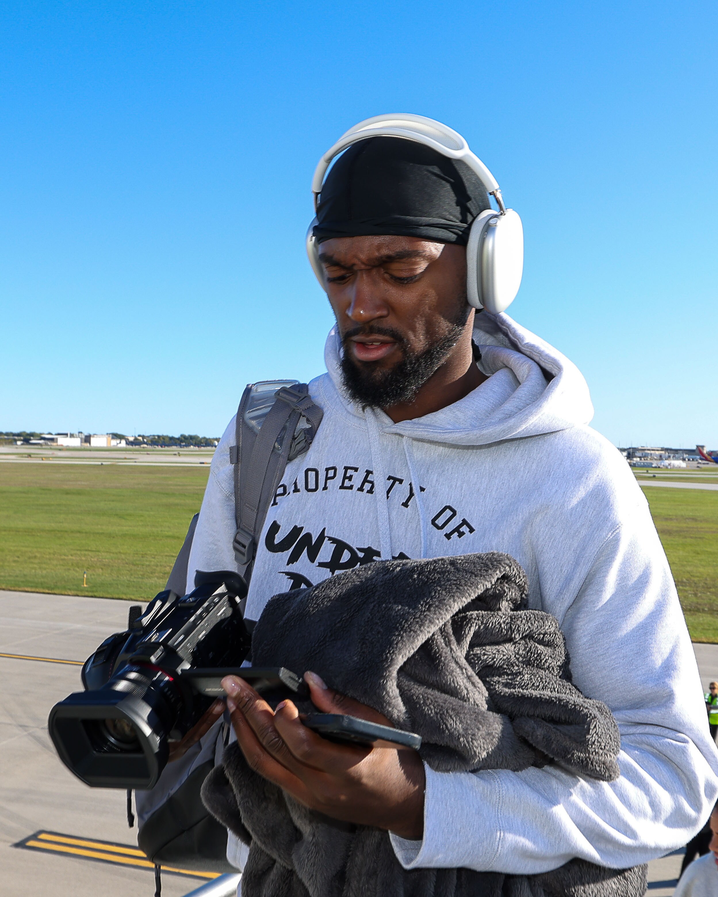 In Photos: Bucks Travel To Abu Dhabi Photo Gallery | NBA.com