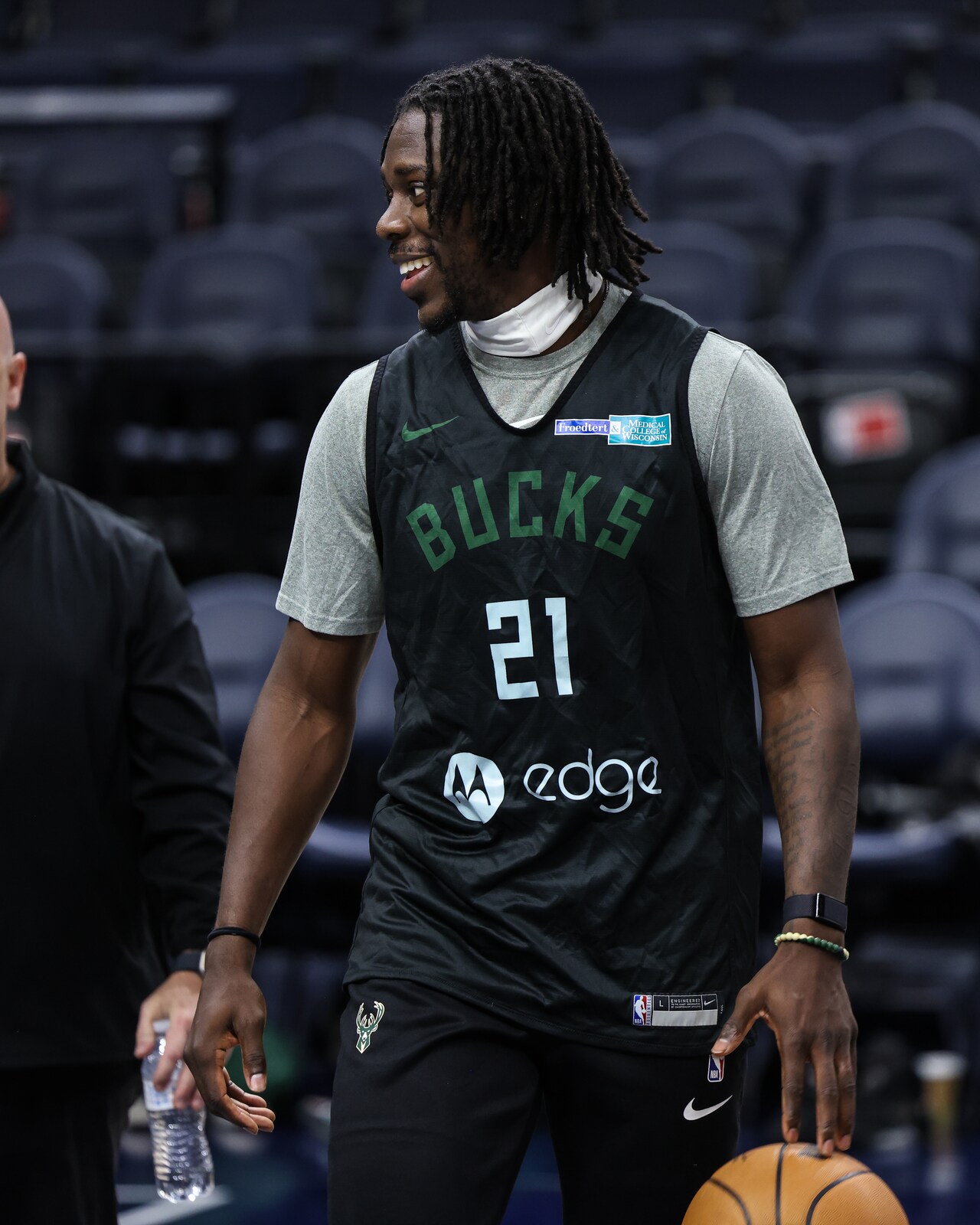In Photos: Bucks Shootaround in Minnesota | Milwaukee Bucks