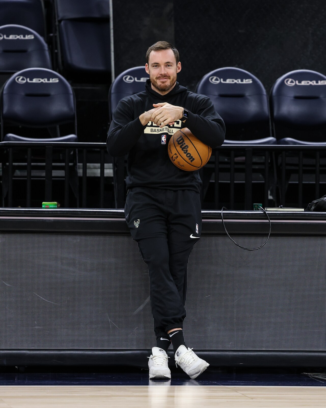 In Photos: Bucks Shootaround in Minnesota | Milwaukee Bucks