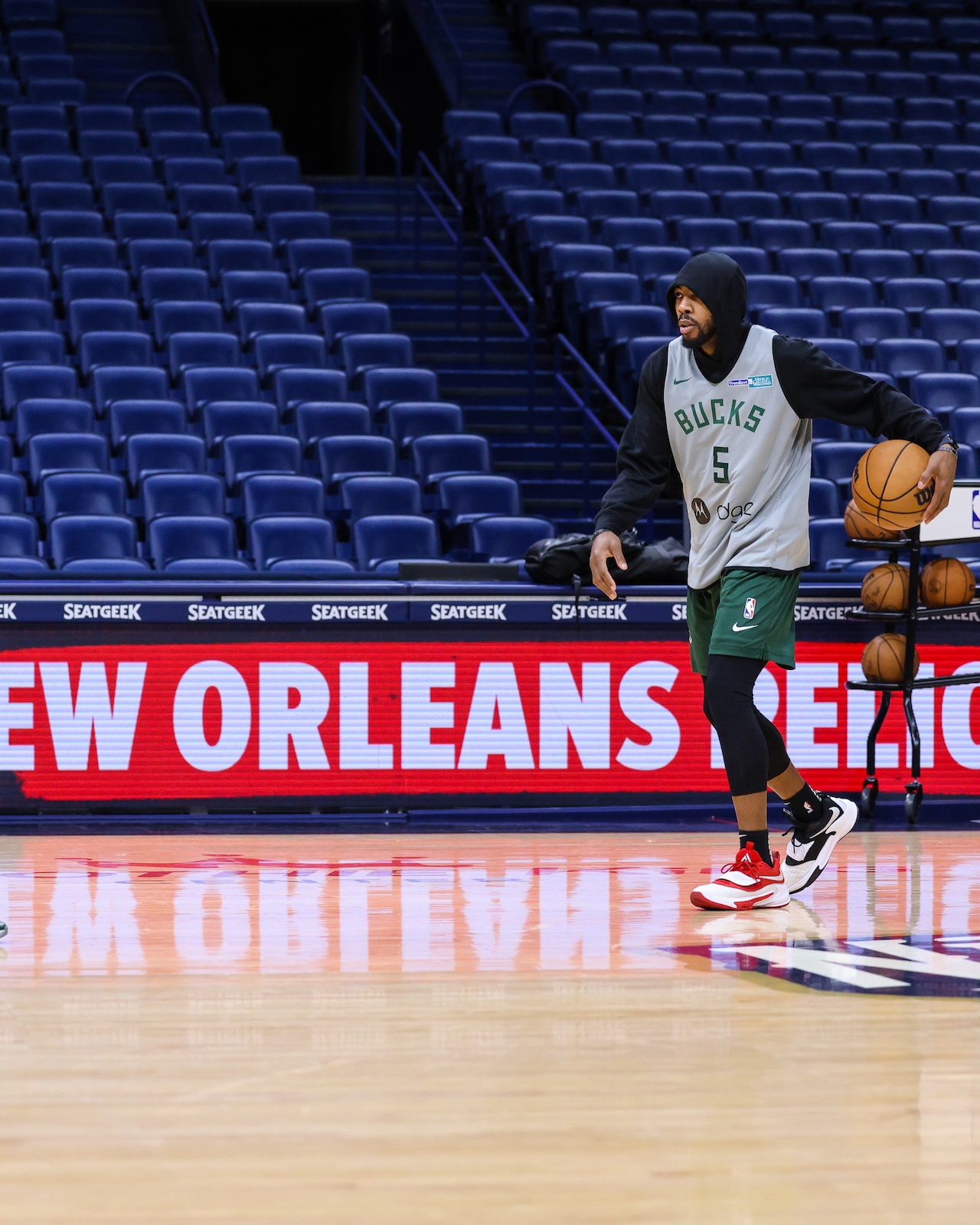 In Photos: Bucks Shootaround Ahead Of Pelicans Game | Milwaukee Bucks