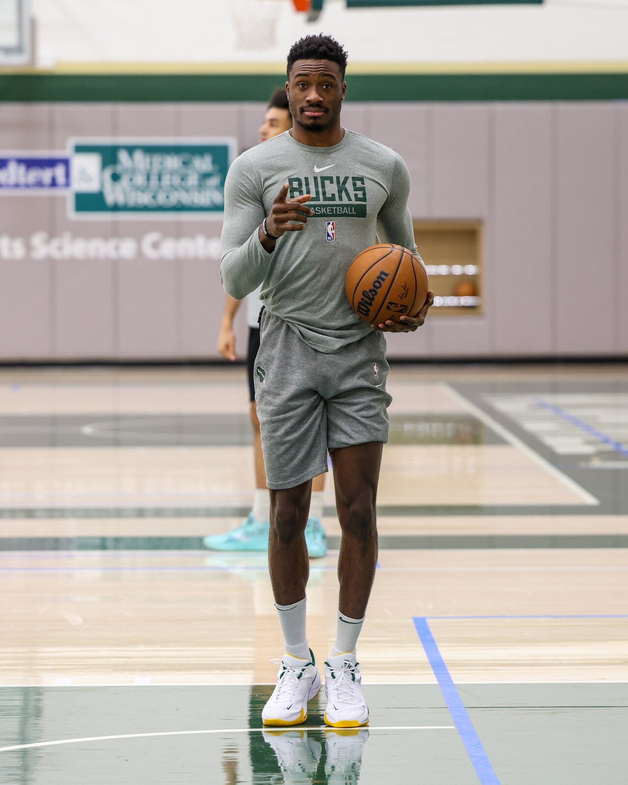 In Photos: Bucks Shootaround Ahead Of Timberwolves Matchup Photo ...