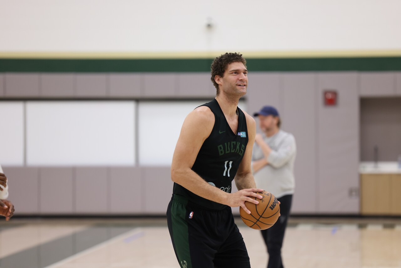 In Photos: Bucks Shootaround Ahead Of Nuggets Game | Milwaukee Bucks
