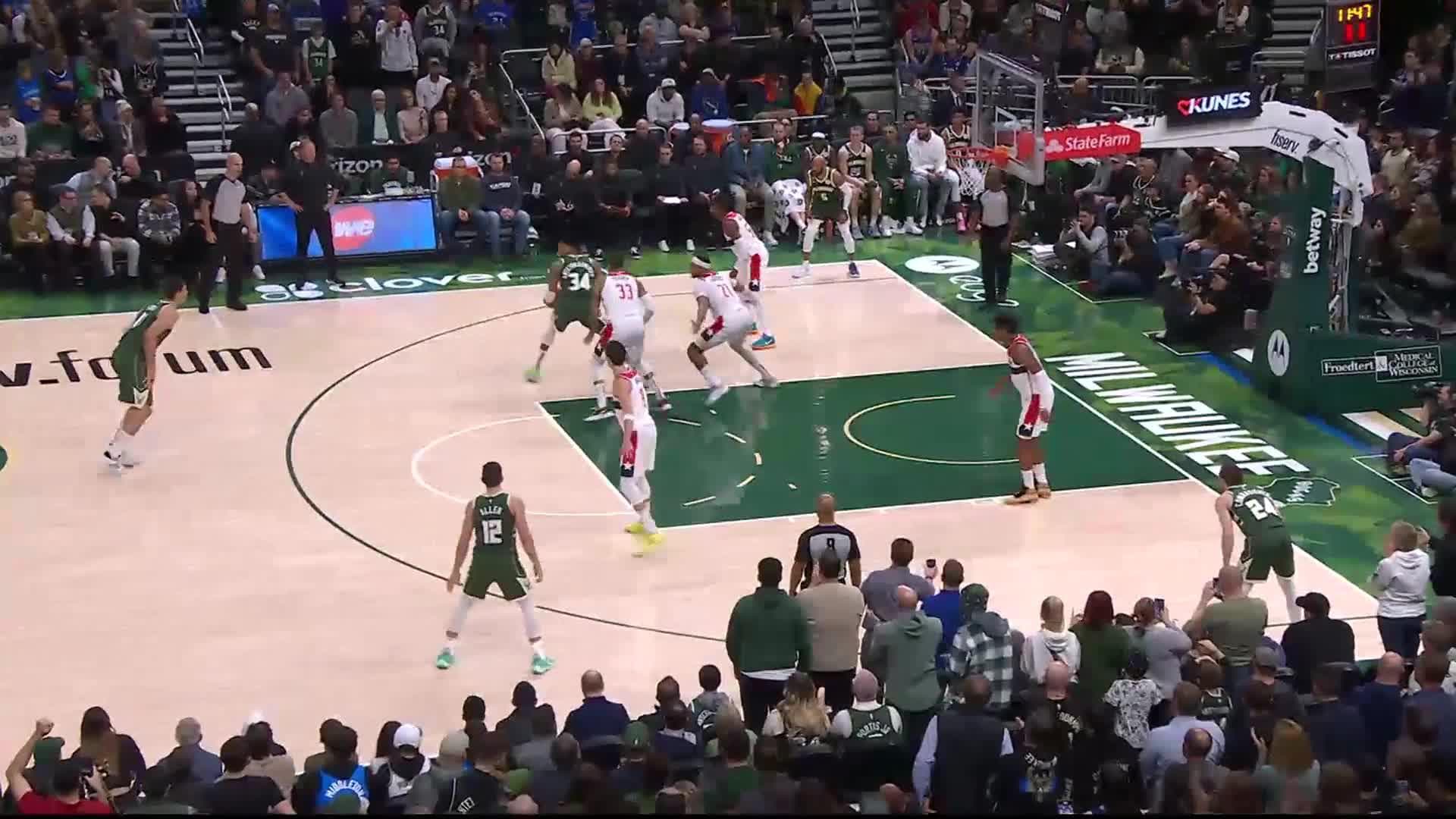 Brook Lights Up The Three Point Line
