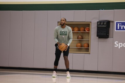 In Photos: Bucks Practice Ahead Of Sixers Matchup Photo Gallery | NBA.com