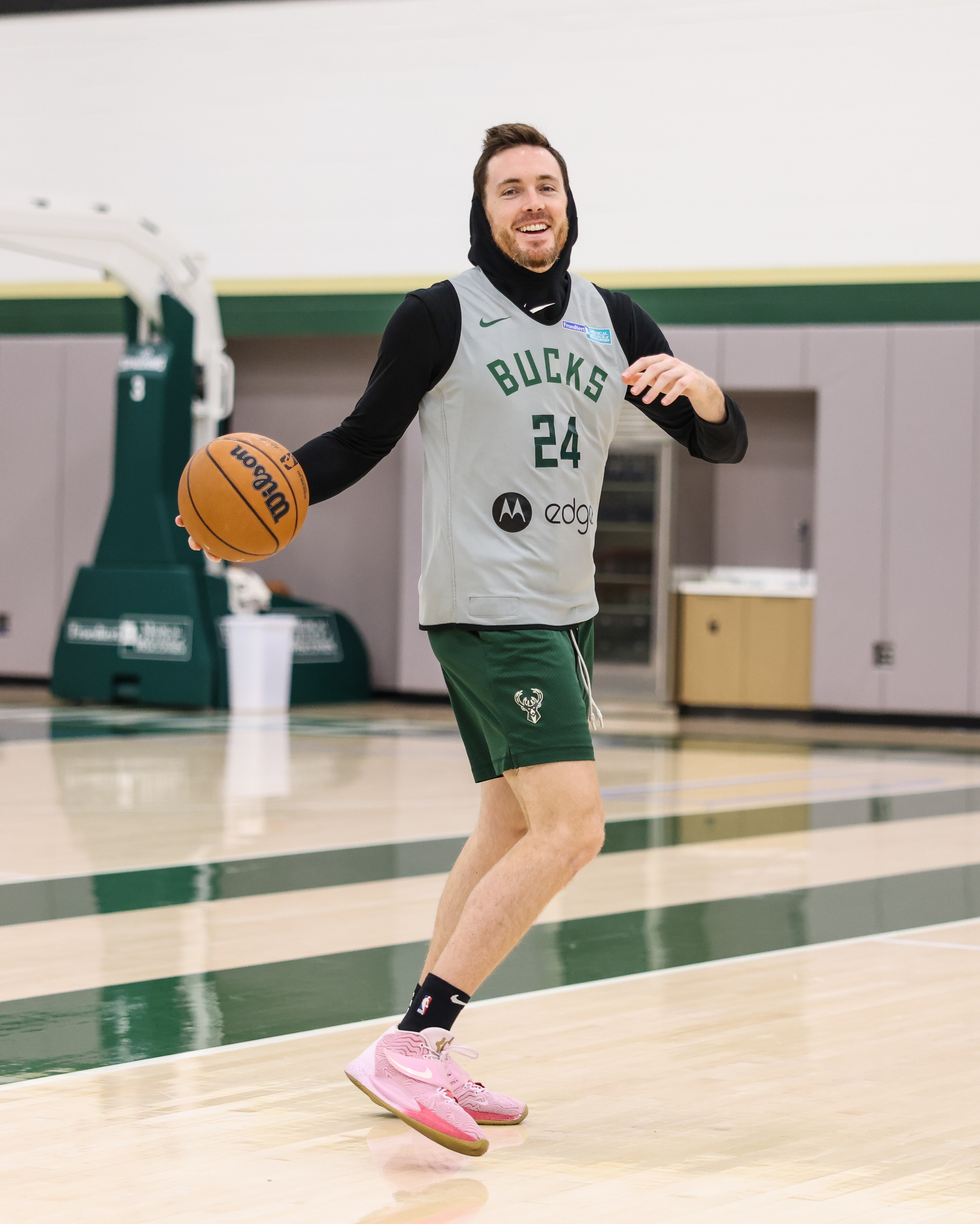 In Photos: Bucks Prep For Playoffs Photo Gallery | NBA.com
