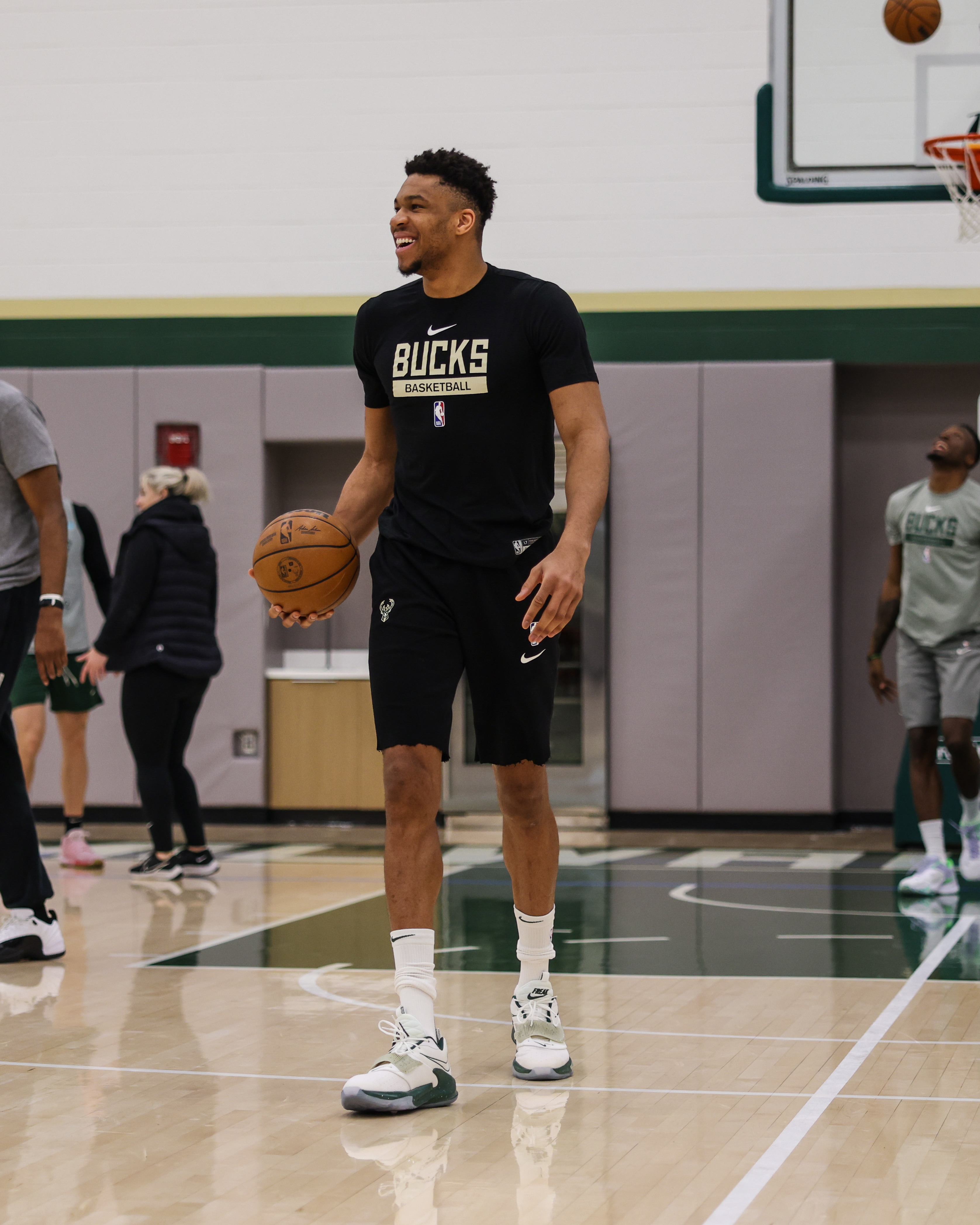 In Photos: Bucks Prep For Playoffs Photo Gallery | NBA.com