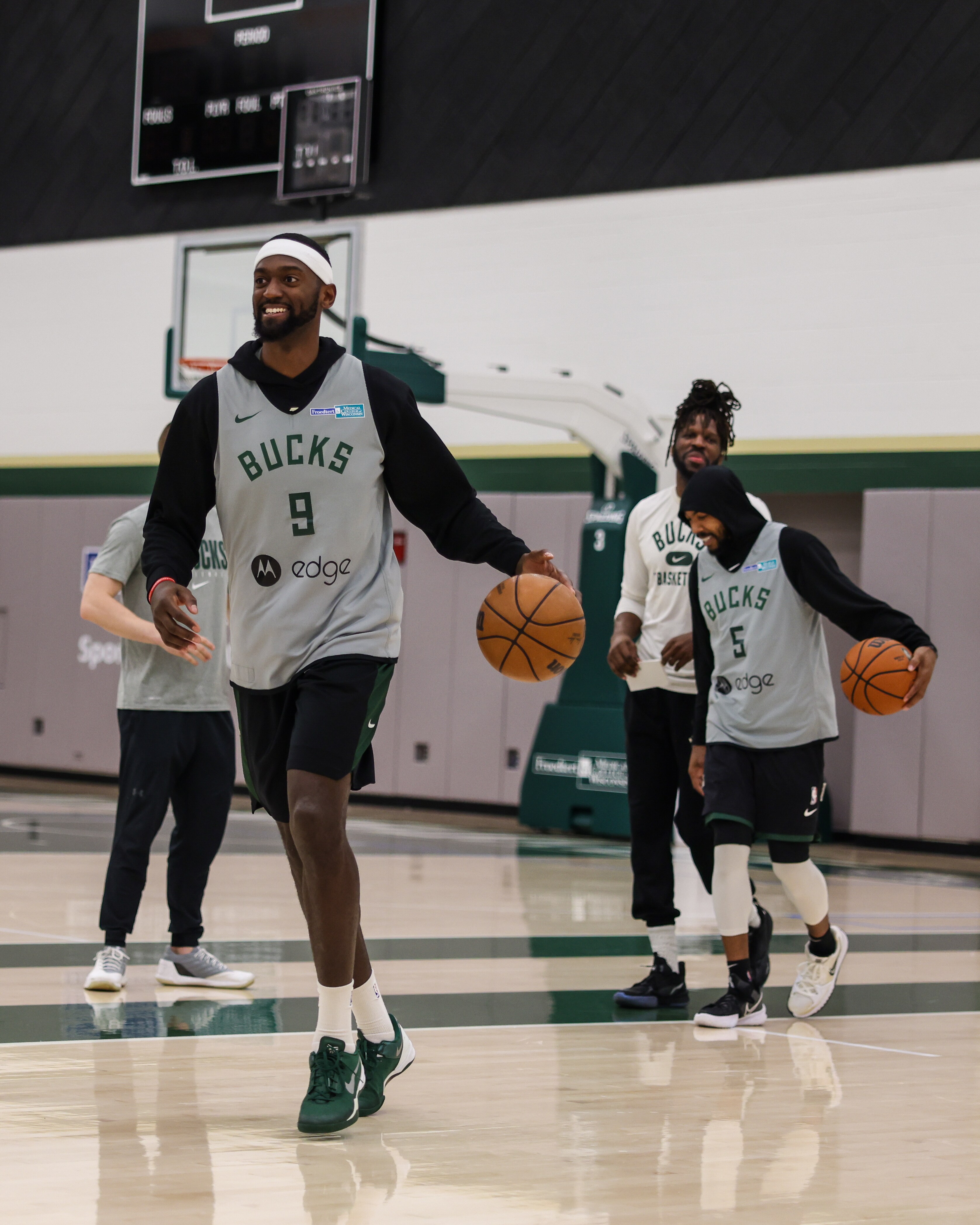 In Photos: Bucks Prep For Playoffs Photo Gallery | NBA.com
