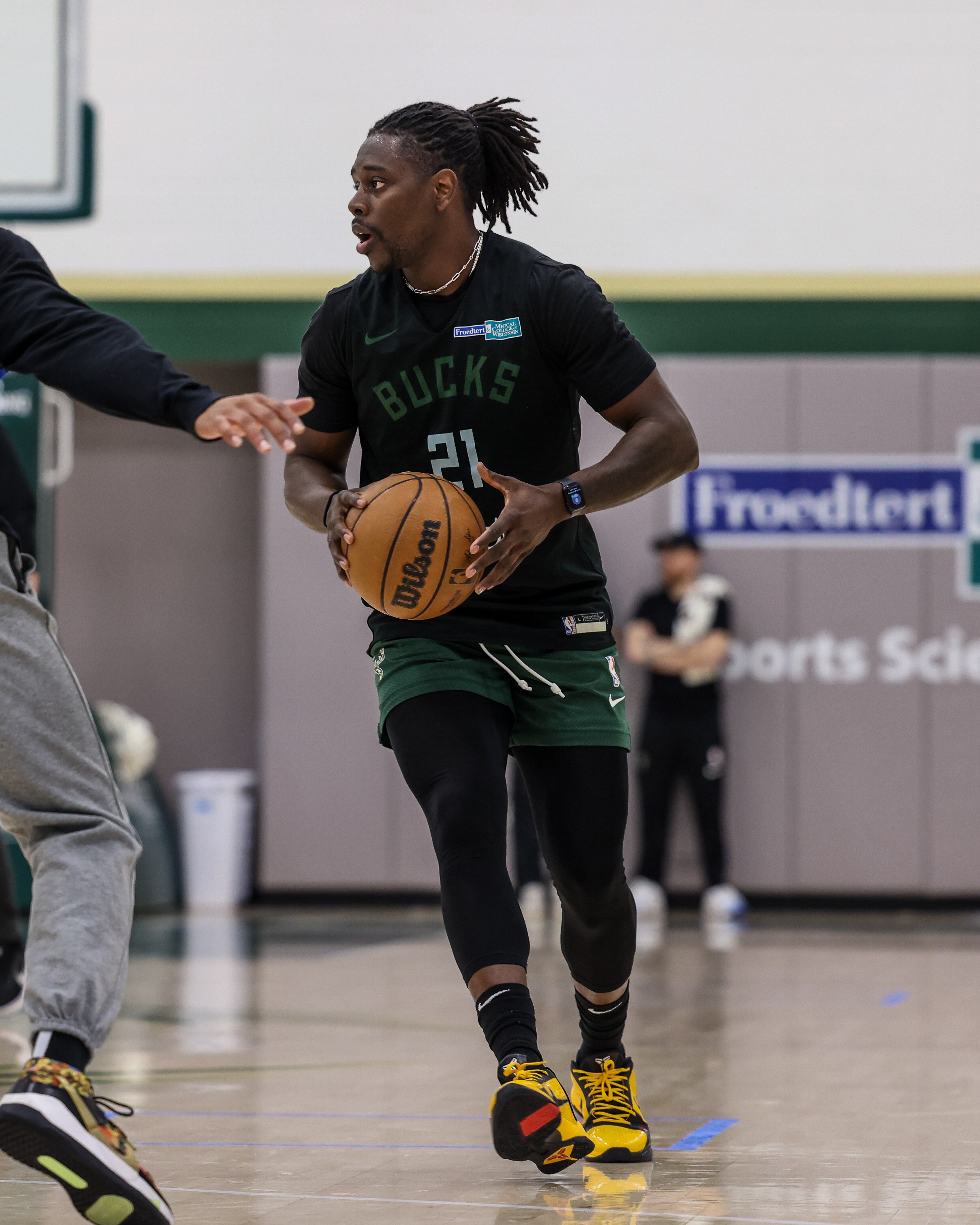 In Photos: Bucks Prep For Playoffs Photo Gallery | NBA.com