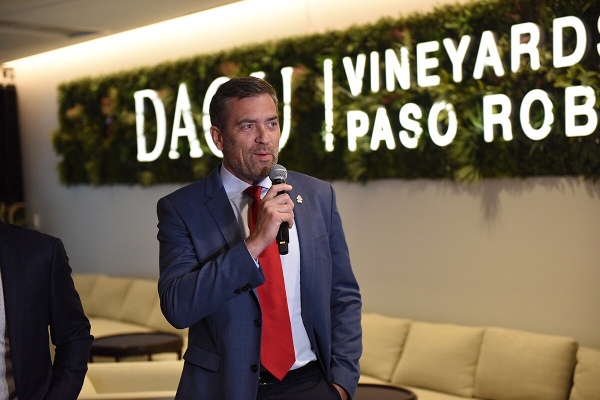 DAOU Lounge Launch Photo Gallery | NBA.com