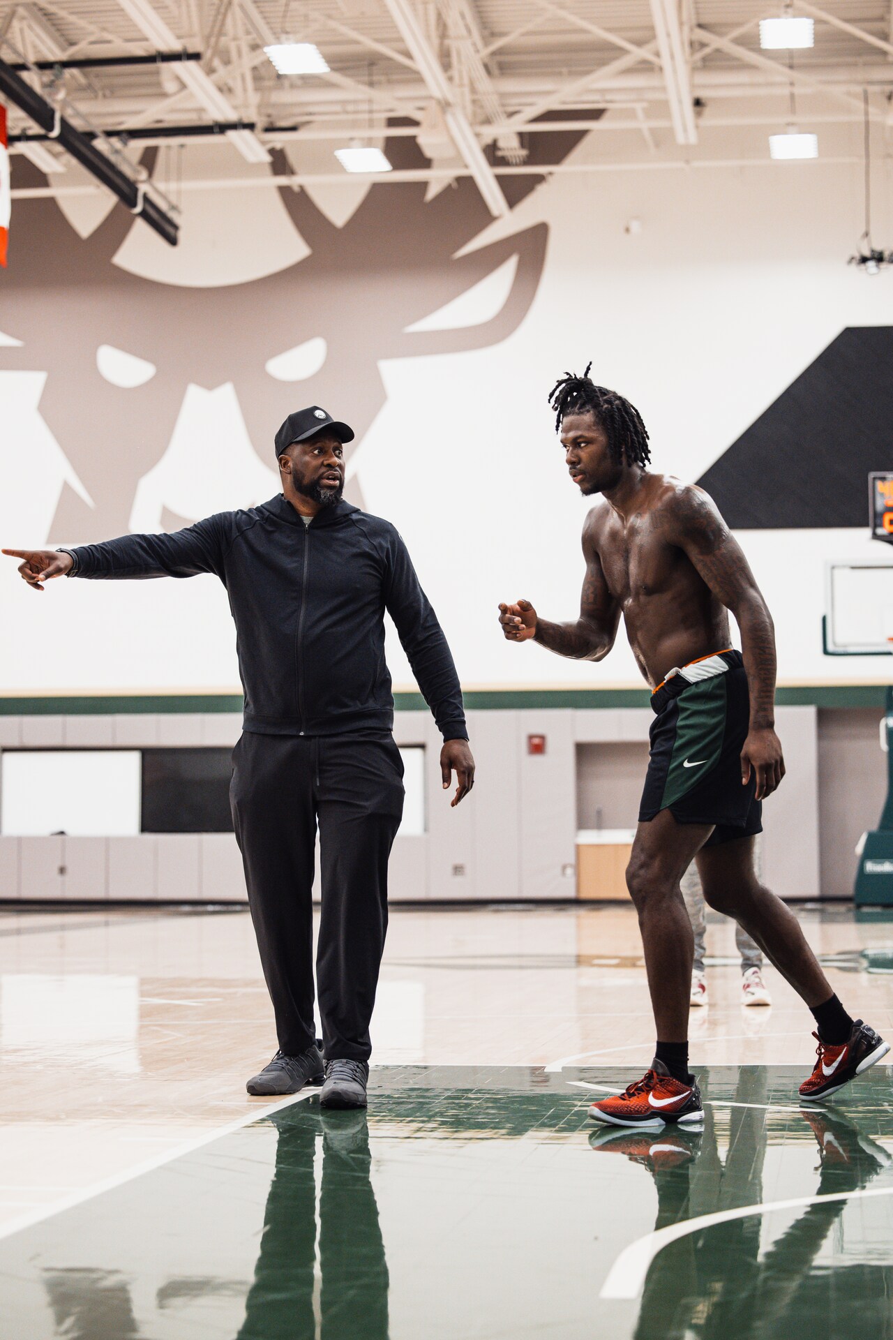 In Photos: Bucks' Summer League Squad Gets To Work Photo Gallery | NBA.com