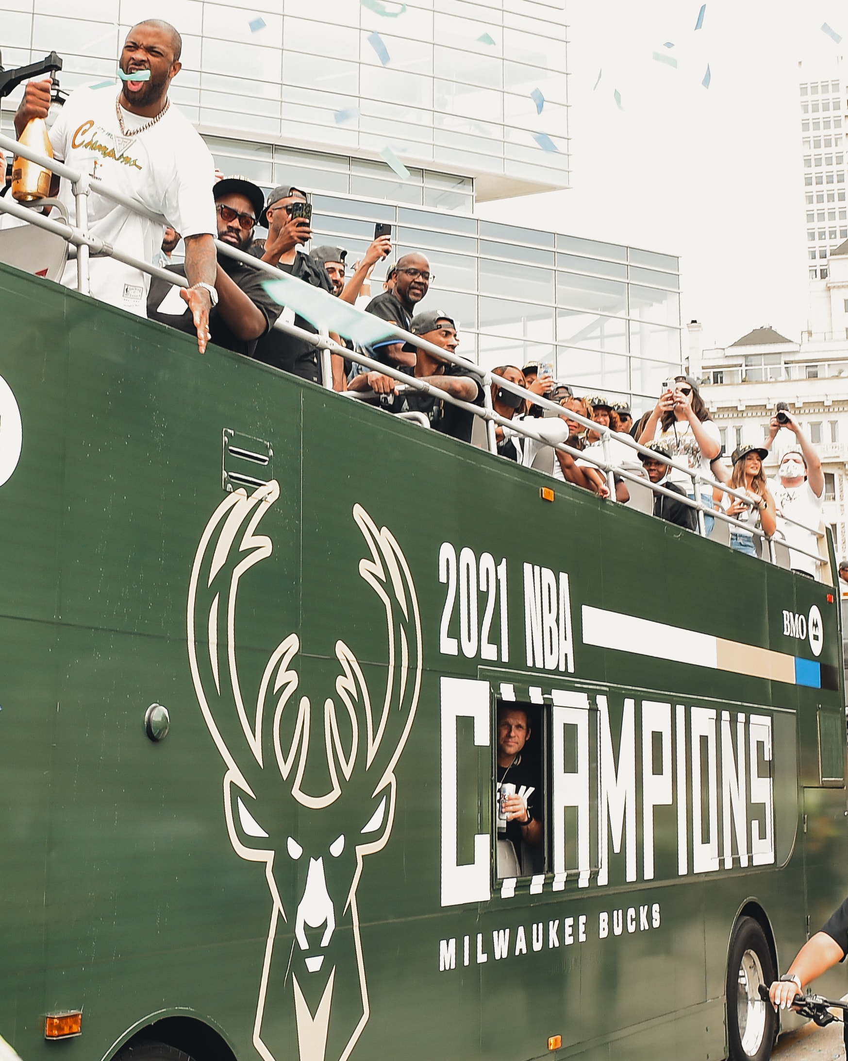 In Photos: The 2021 Championship Parade Photo Gallery | NBA.com