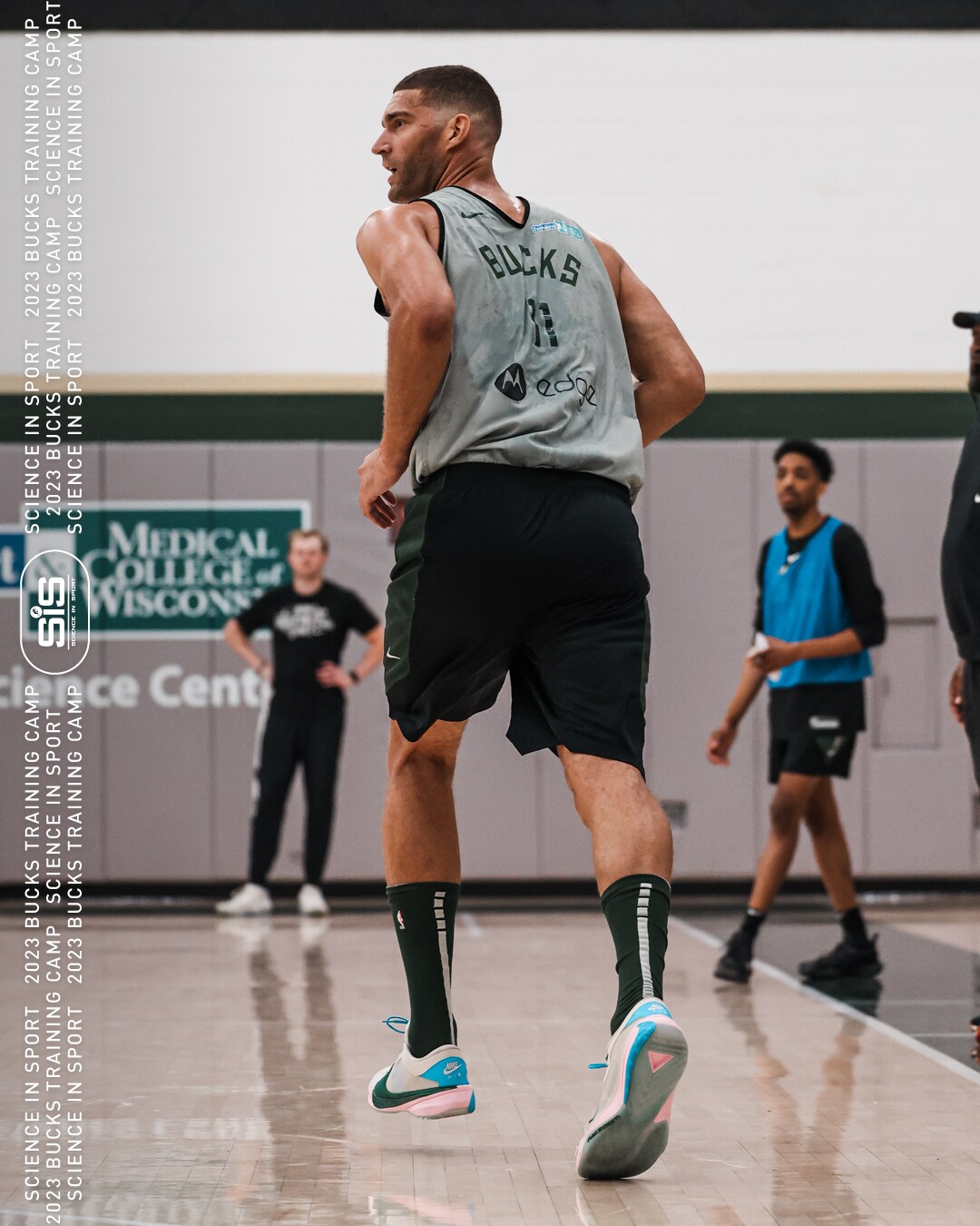 Training Camp: Day 3 Photo Gallery | NBA.com
