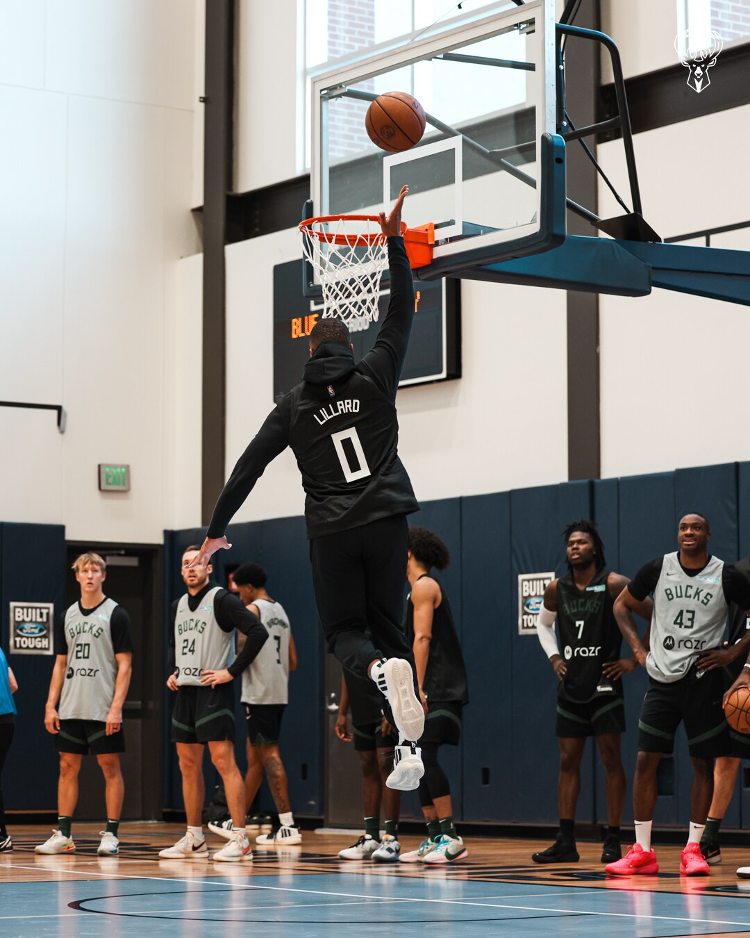 In Photos: Bucks Shootaround in Memphis Photo Gallery | NBA.com