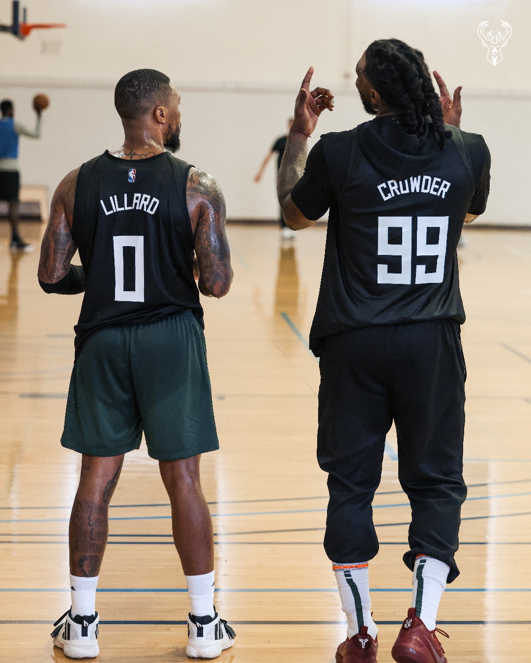 In Photos: Bucks practice in Los Angeles | Milwaukee Bucks