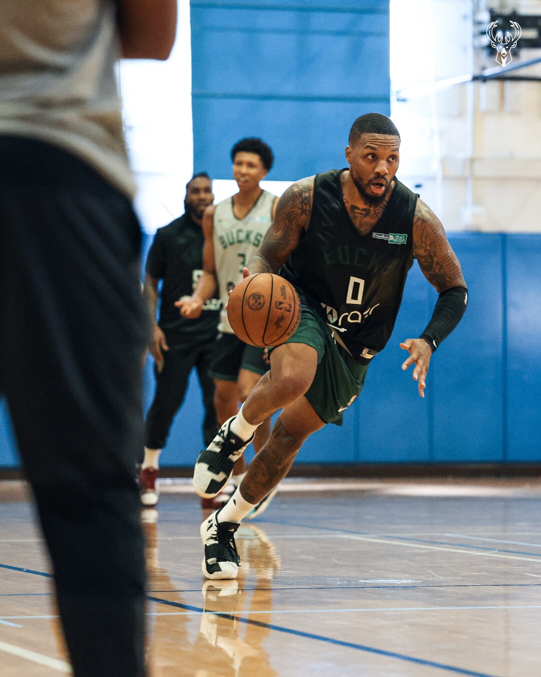In Photos: Bucks practice in Los Angeles Photo Gallery | NBA.com