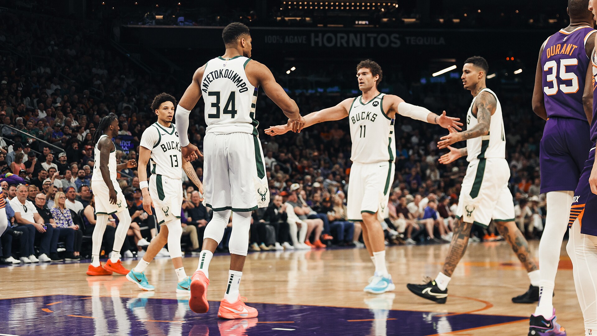 | Milwaukee Bucks