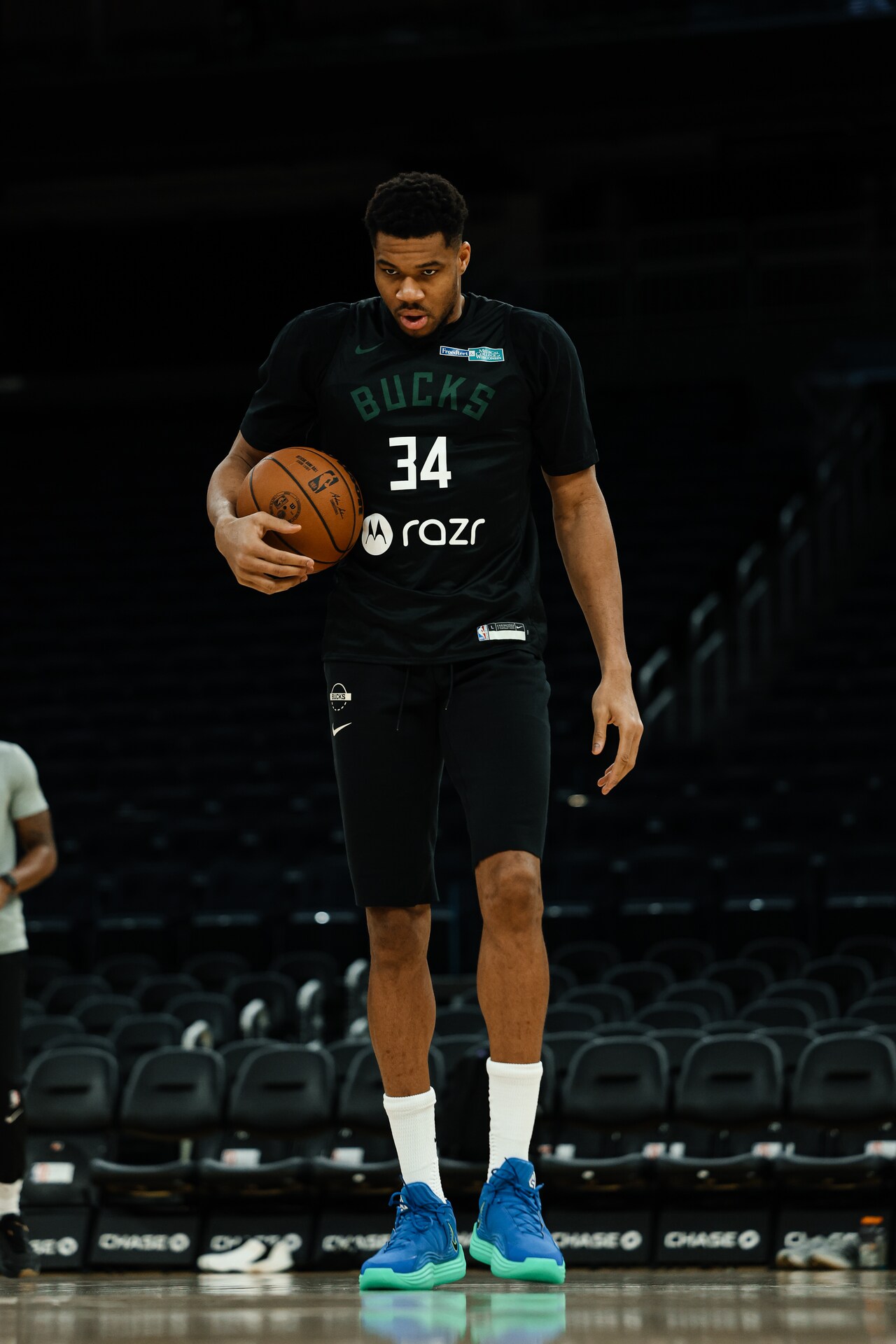 In Photos: Bucks practice in San Francisco | 1.6.26 | Milwaukee Bucks