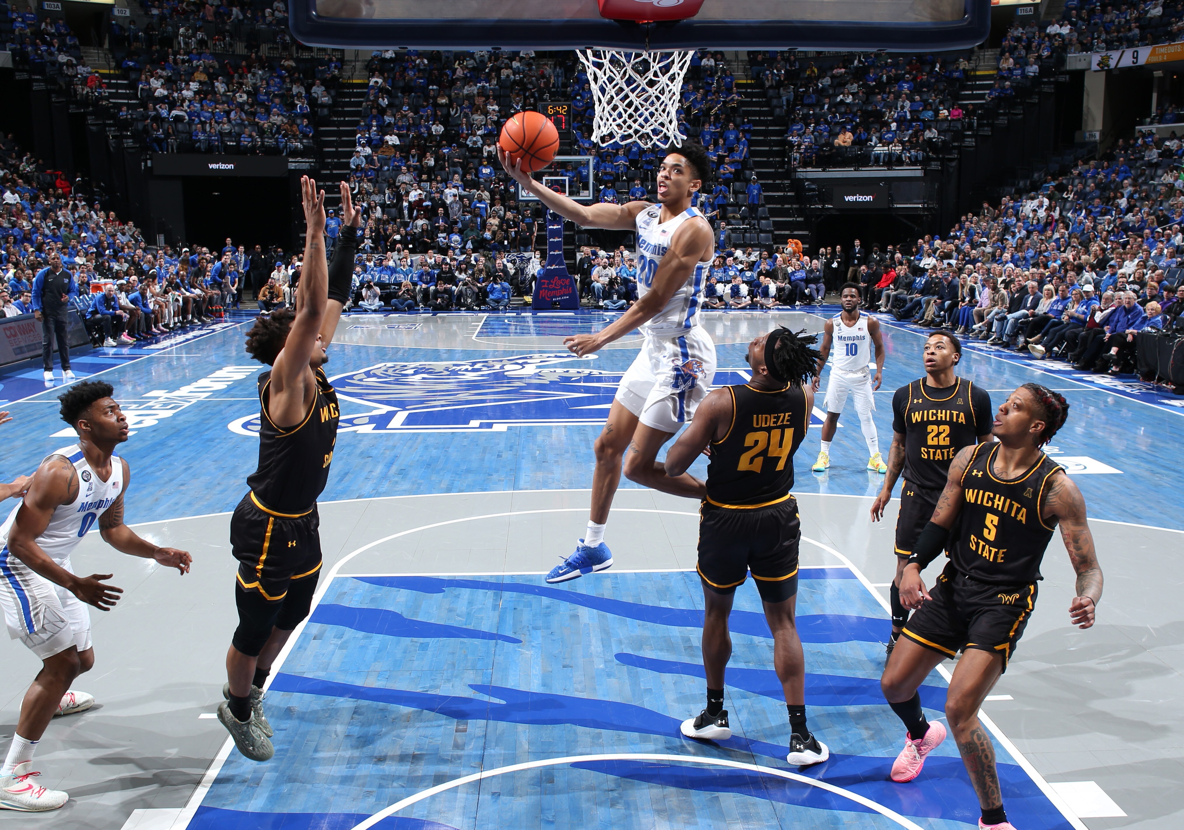 Pics of the Pick: Josh Minott Photo Gallery | NBA.com