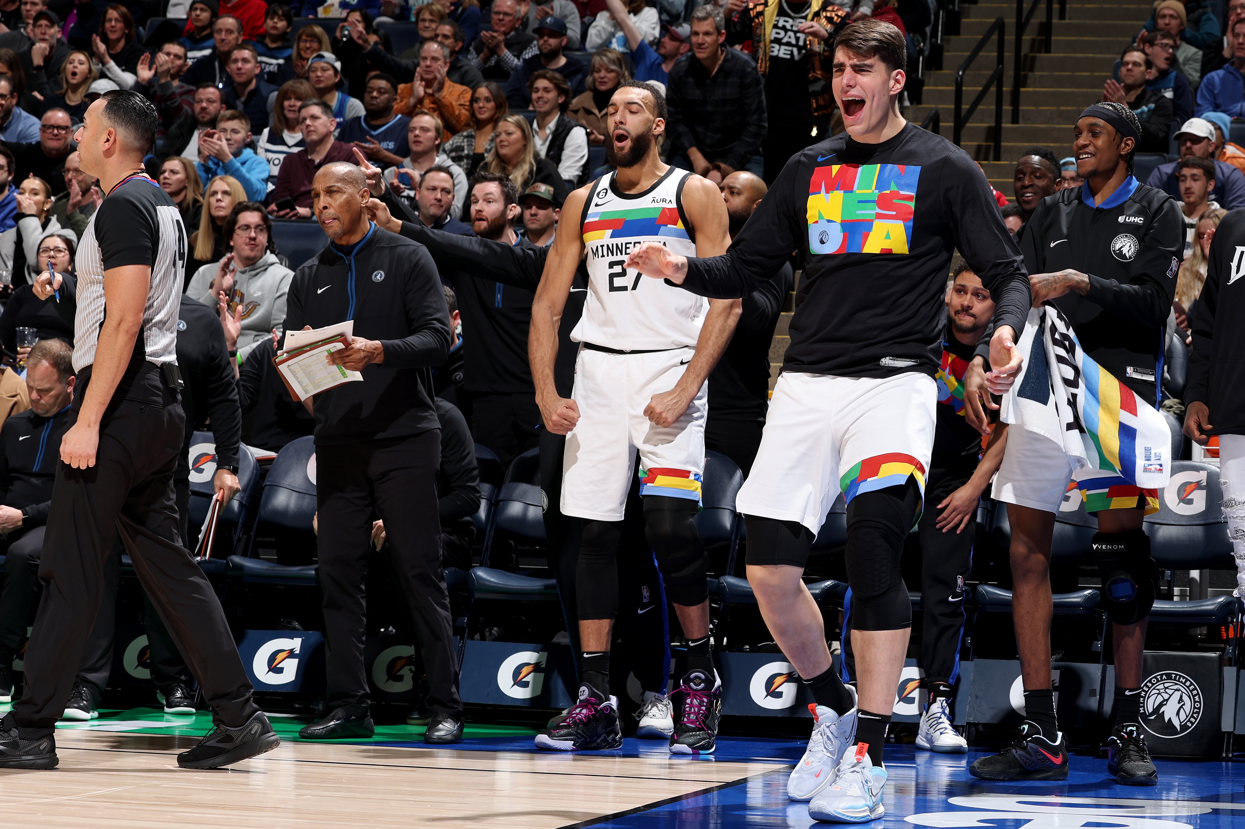 Wolves Pics: Victory vs. Memphis Photo Gallery | NBA.com