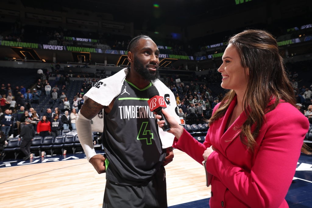 Wolves Pics: Victory vs. Nuggets Photo Gallery | NBA.com