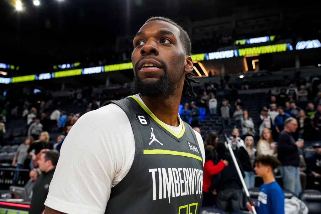 Wolves Pics: Victory vs. Nuggets Photo Gallery | NBA.com