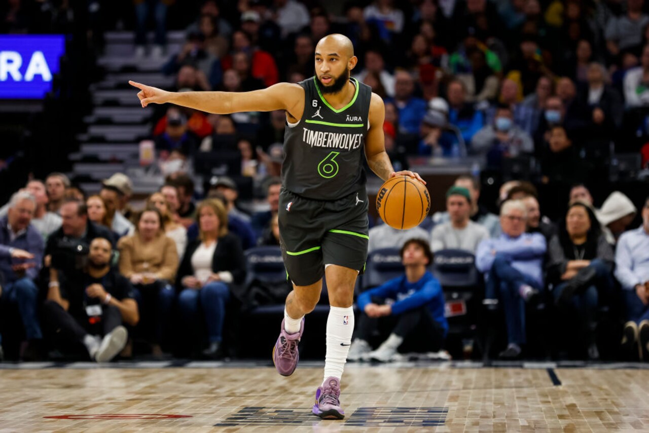 Wolves Pics: Victory vs. Nuggets Photo Gallery | NBA.com