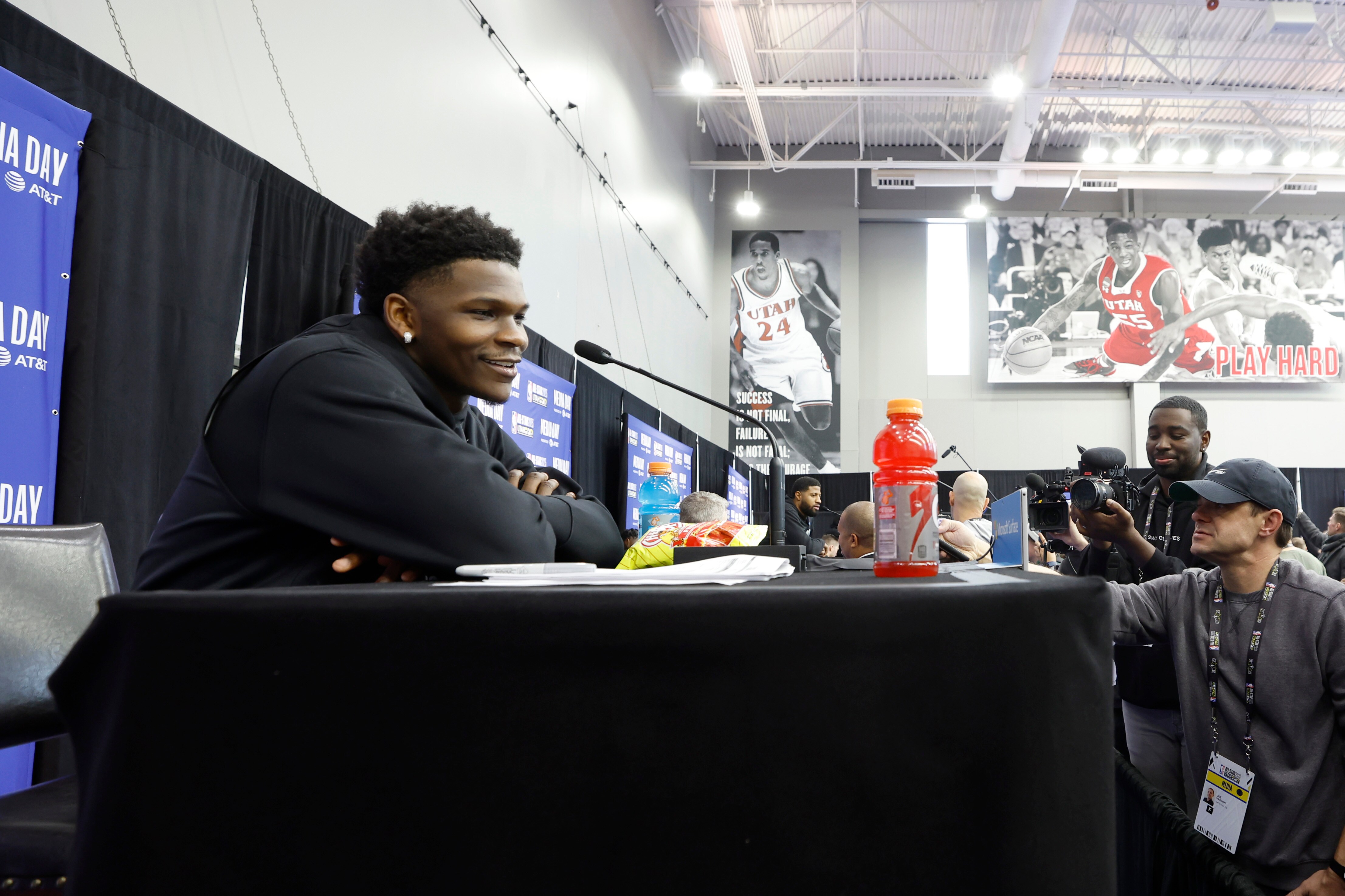 Wolves Pics: Ant All-Star Practice and Media | 02.18.23 Photo Gallery ...