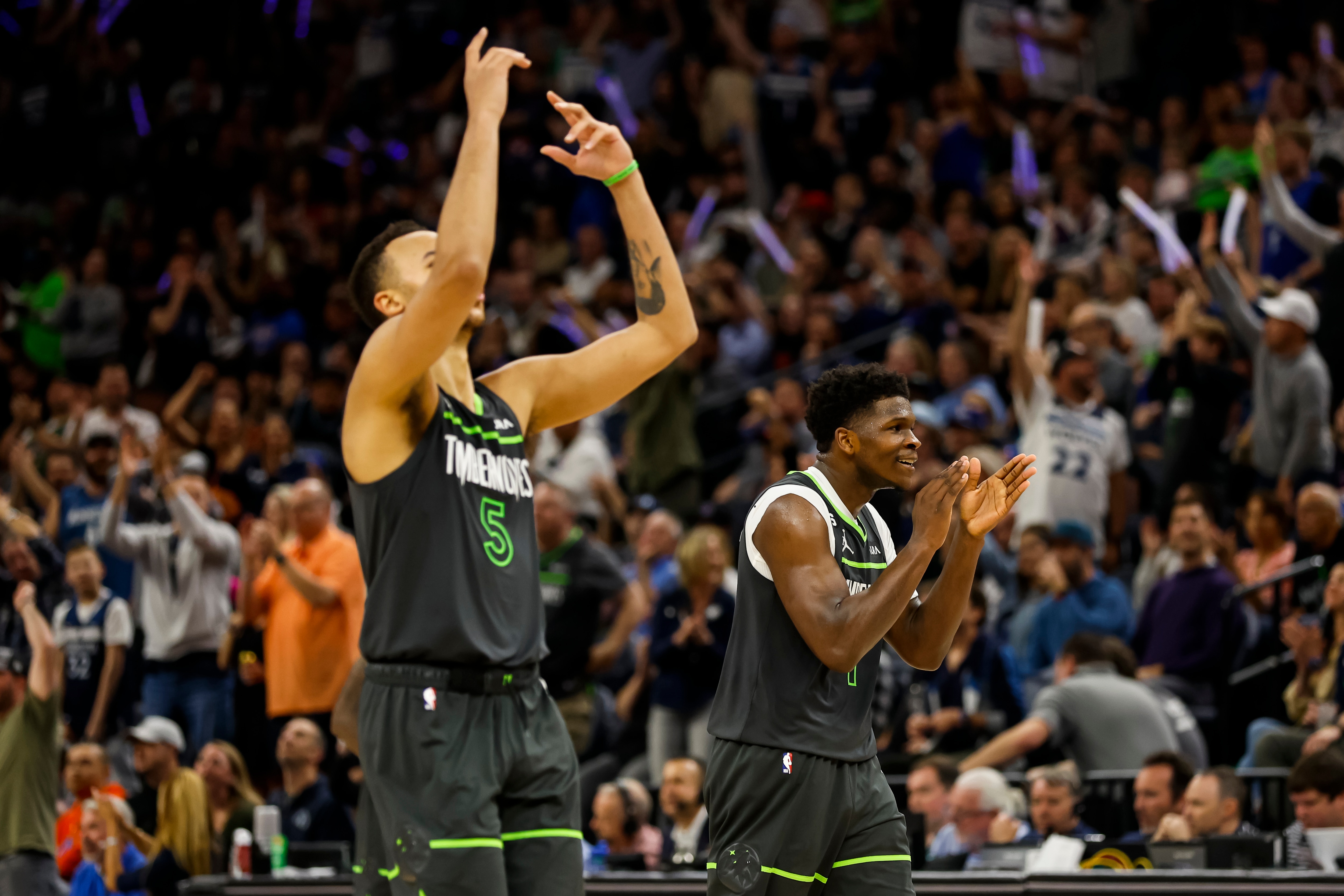 Wolves Pics: Wolves Victory Over Thunder | 04.14.23 Photo Gallery | NBA.com