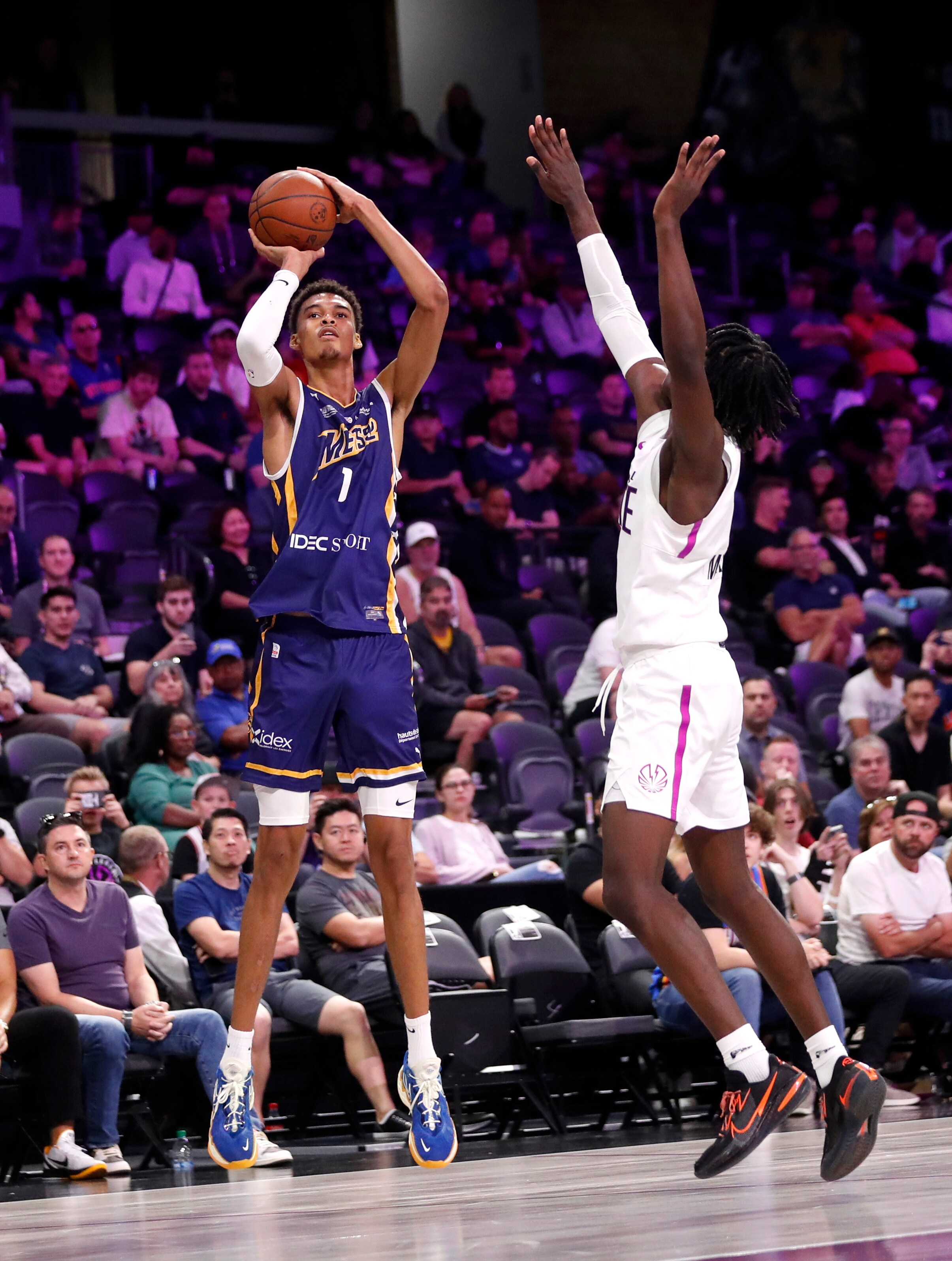 Wolves Pics: Minnesota Acquires Leonard Miller Photo Gallery | NBA.com