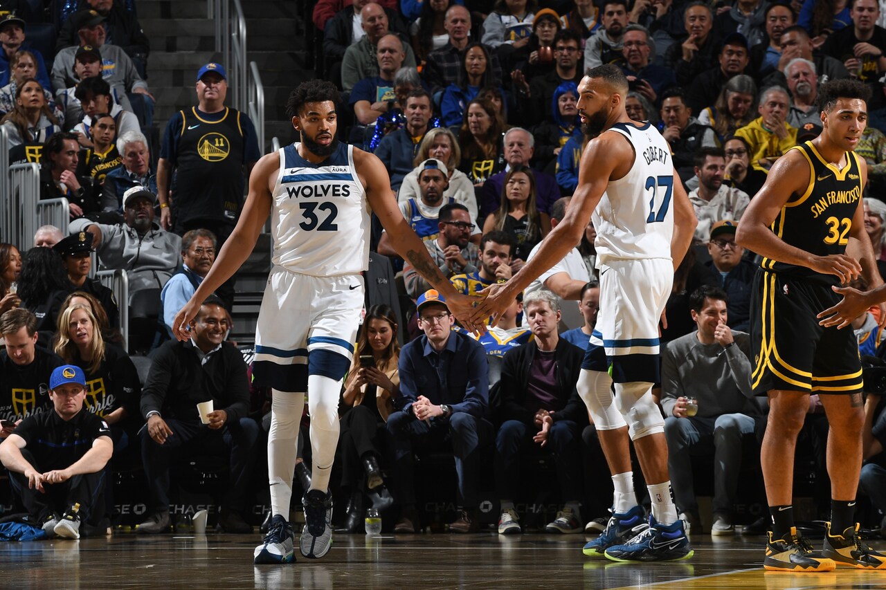Wolves Pics: Wolves Defeat Warriors In Second In-Season Tournament Game ...