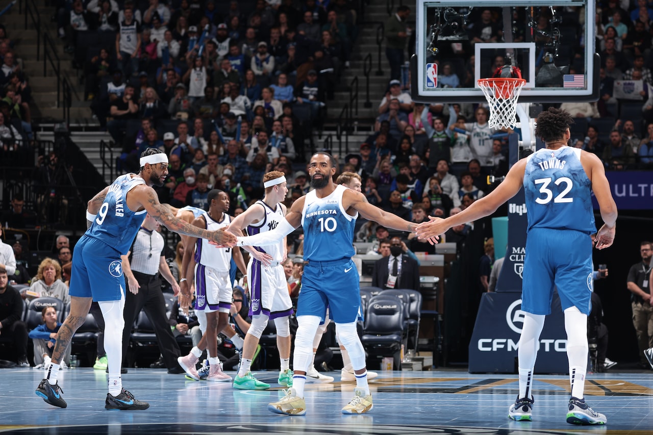 Wolves Pics: Wolves Fall To Kings | 11.24.23 Photo Gallery | NBA.com