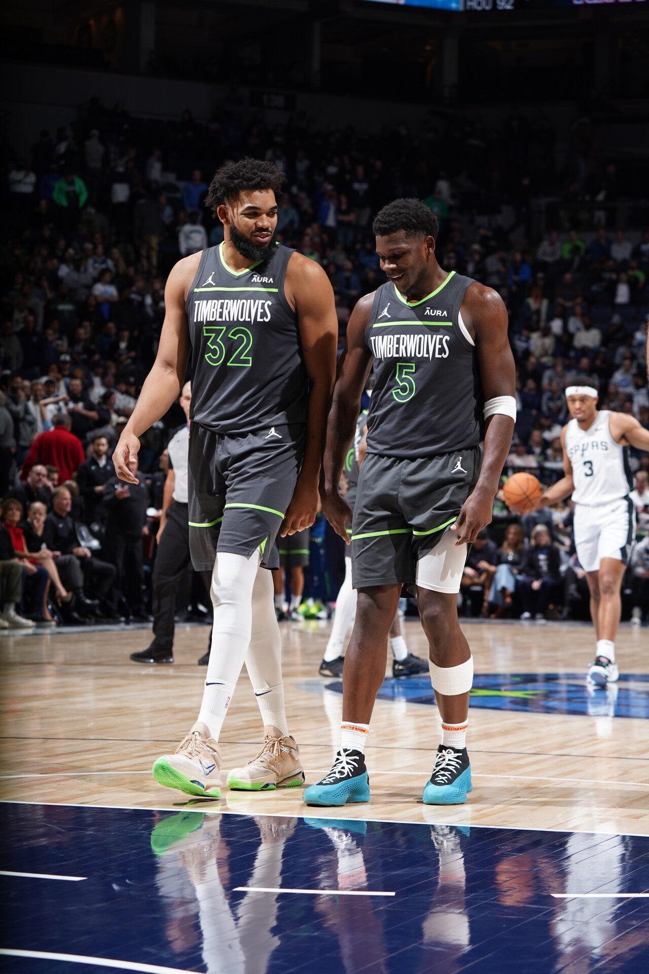 Wolves Pics: Wolves Take Down Spurs | 12.06.23 | Minnesota Timberwolves