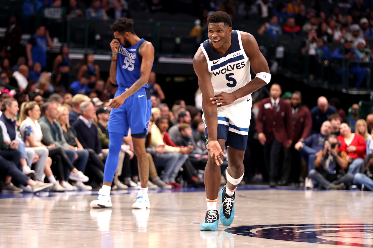 Wolves Pics: Wolves Beat Mavericks | 12.14.23 Photo Gallery | NBA.com