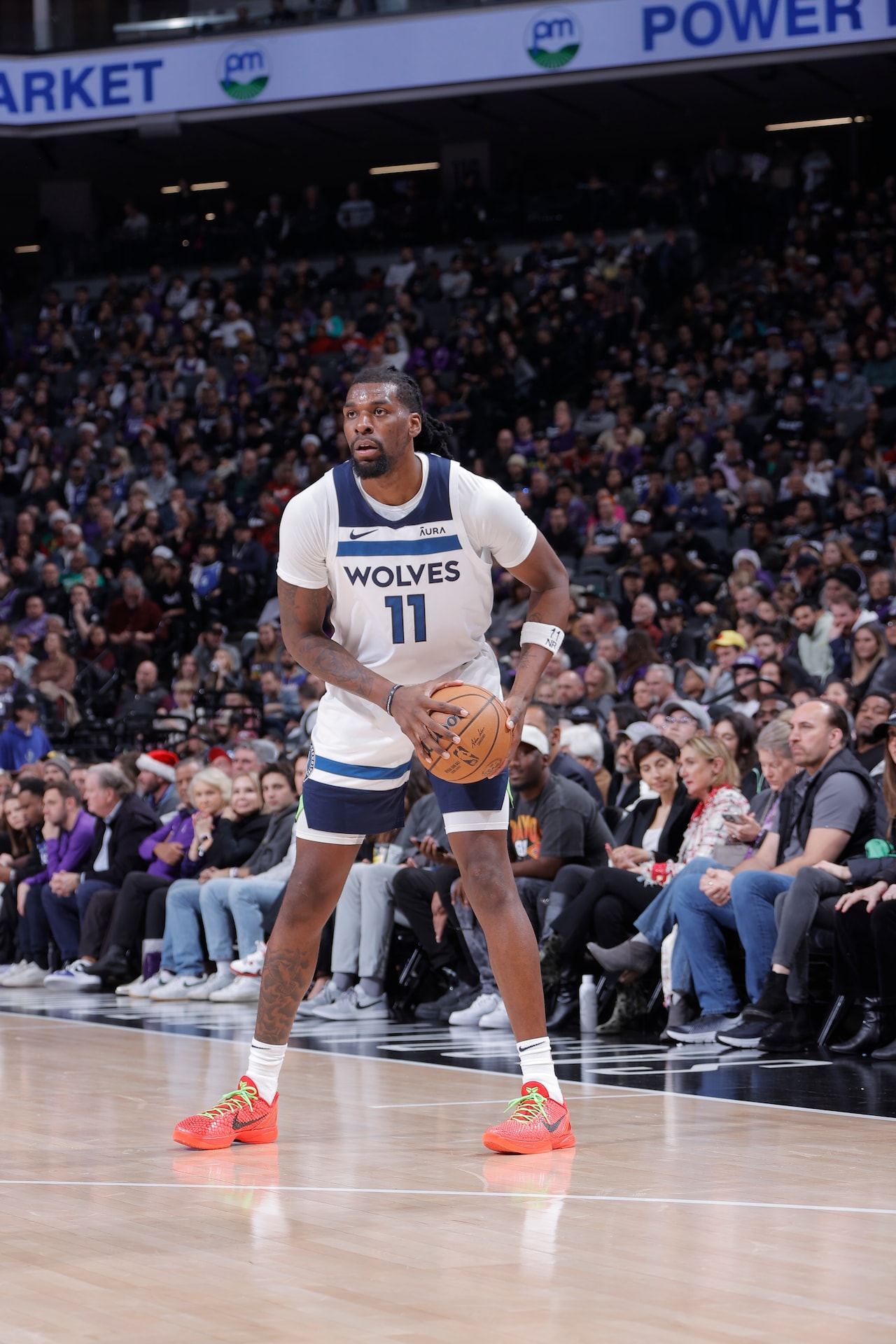 Wolves Pics: Wolves Take Down Kings | 12.23.23 Photo Gallery