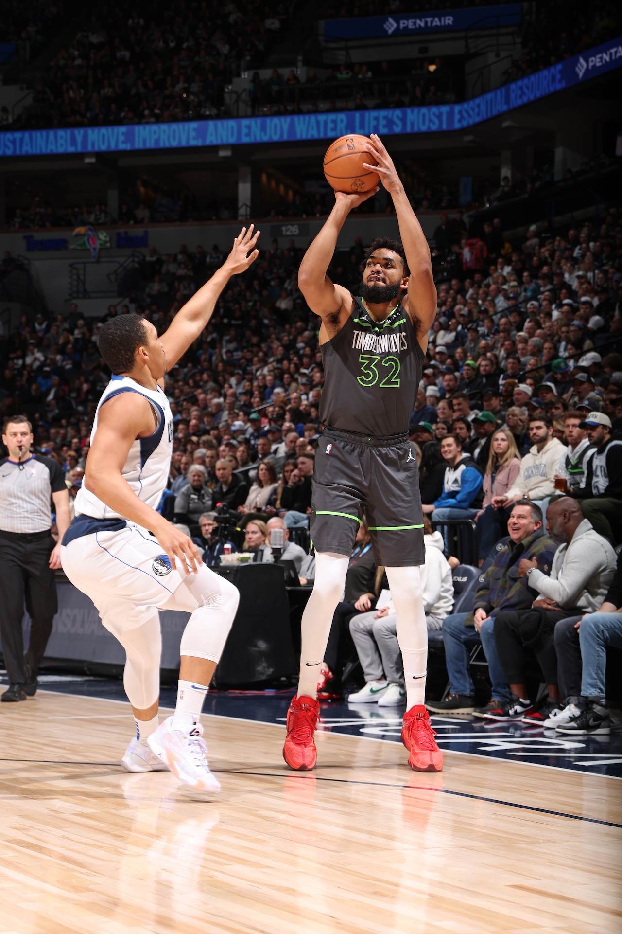 Wolves Pics: Wolves Defeat Mavericks, 118-110 | Minnesota Timberwolves