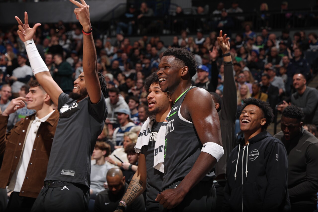 Wolves Pics: Wolves Defeat Mavericks, 118-110 | Minnesota Timberwolves