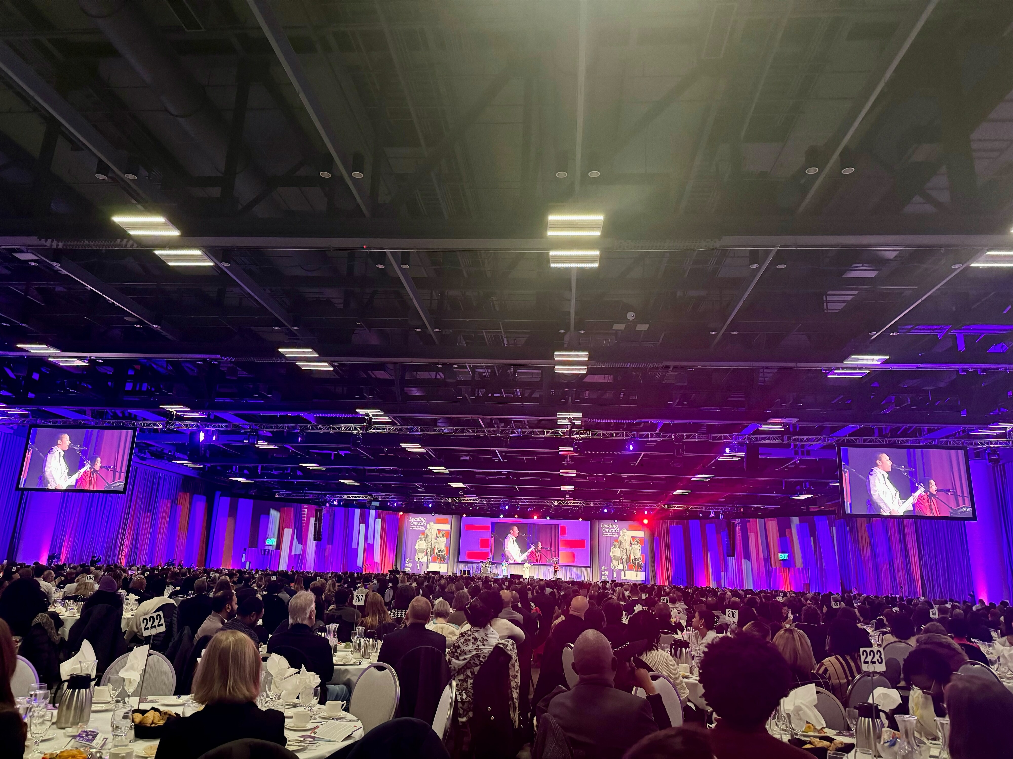 Timberwolves and Lynx Honor MLK Day Photo Gallery | NBA.com