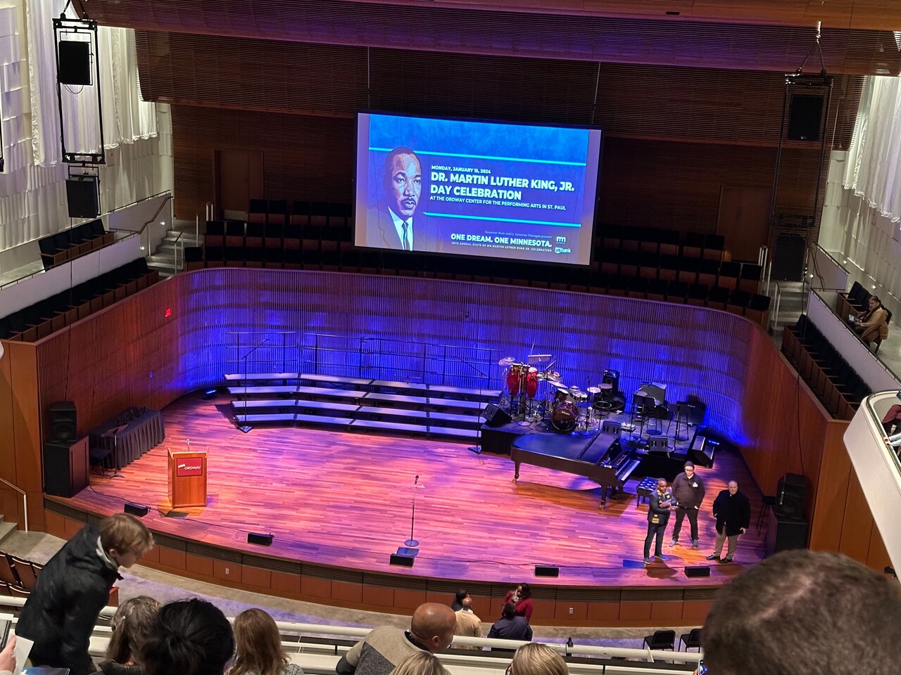 Timberwolves and Lynx Honor MLK Day Photo Gallery | NBA.com