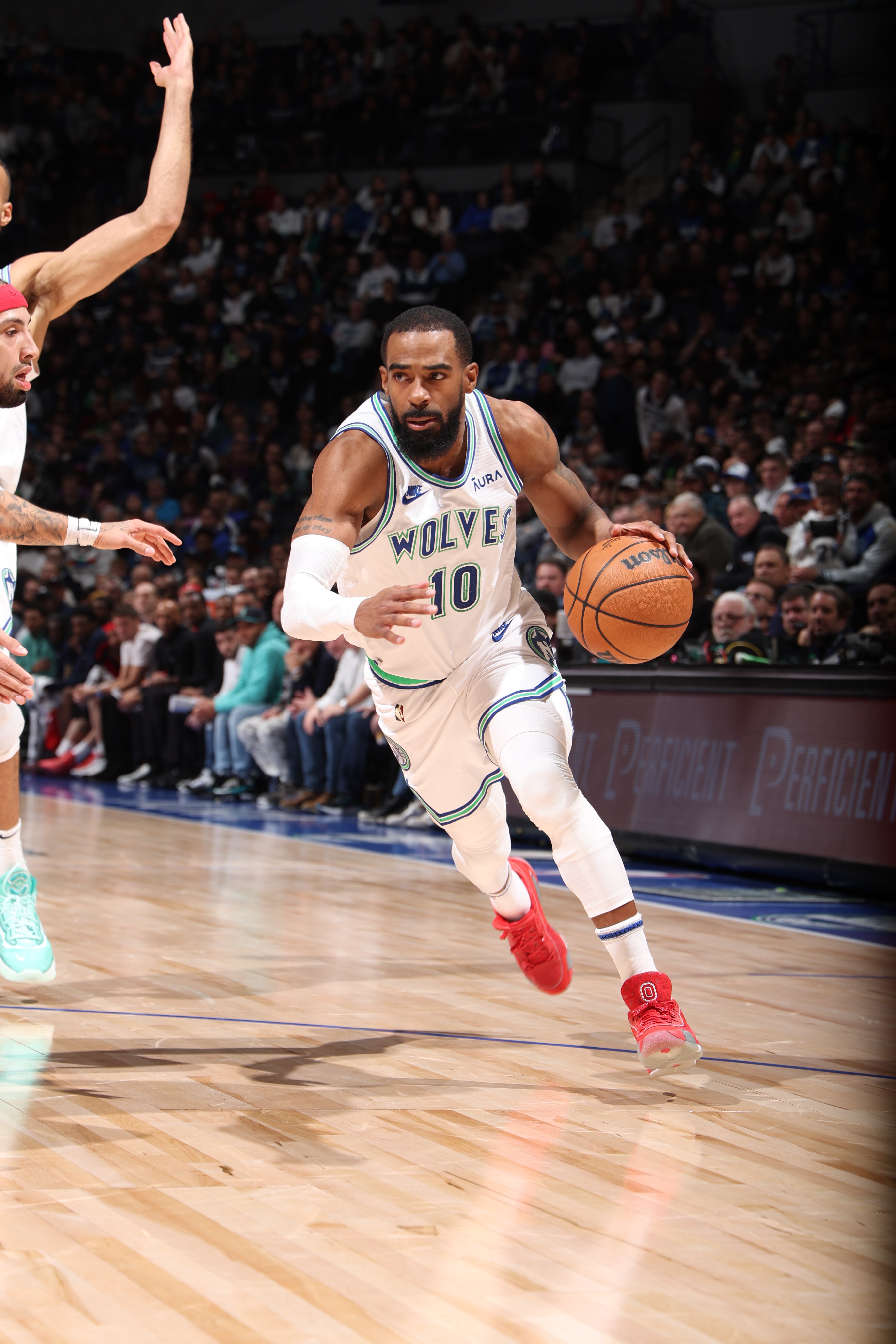 Wolves Pics: Wolves Fall To Pelicans, 117-106 Photo Gallery | NBA.com